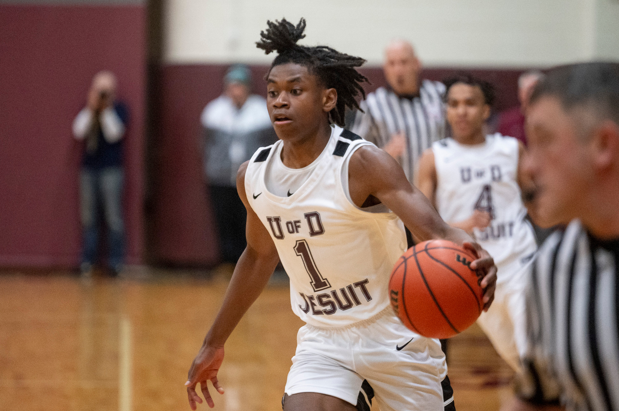 University of Detroit Jesuit vs Warren De La Salle basketball - mlive.com