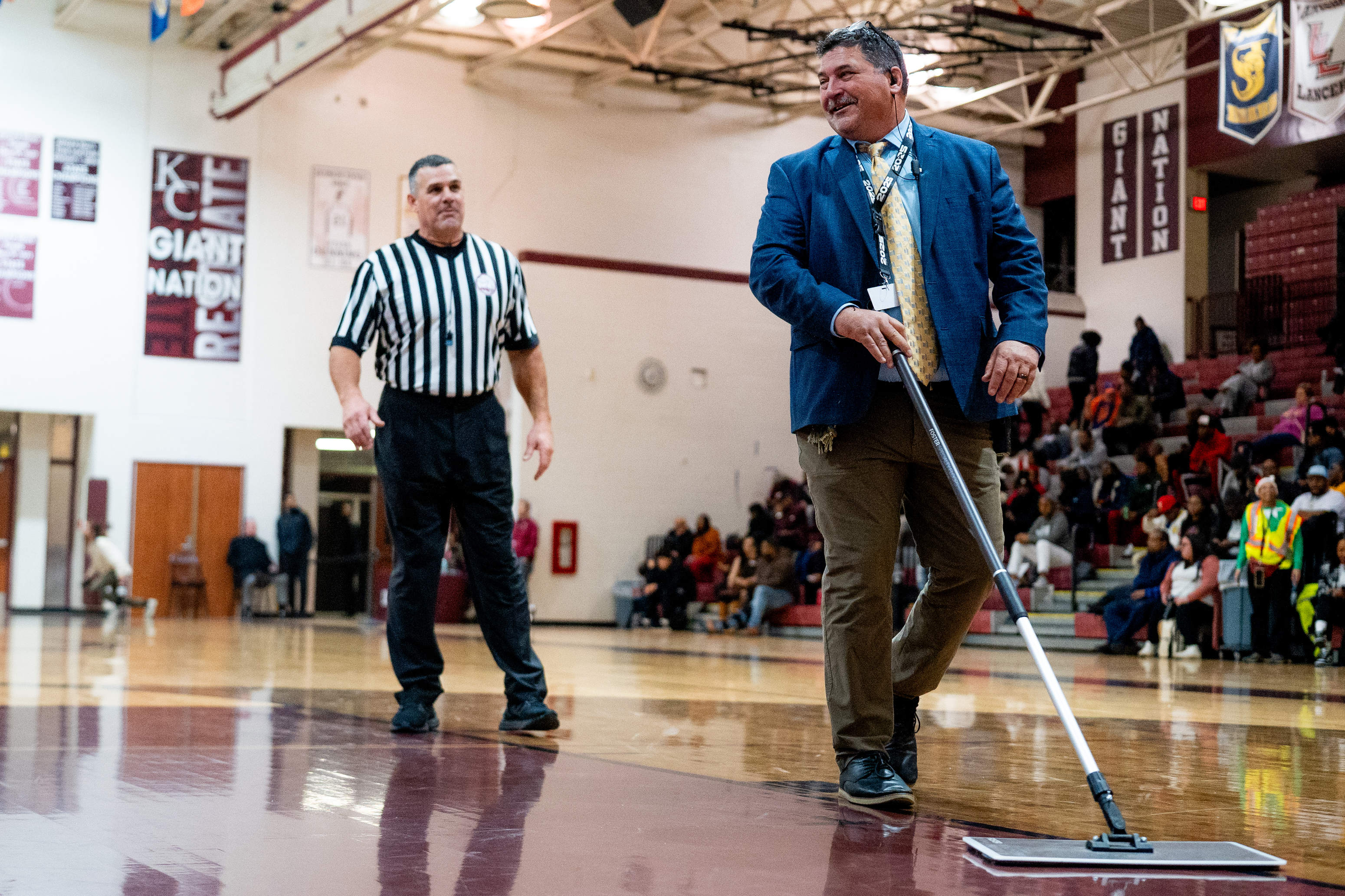 Kalamazoo Central basketball hosts Grand Rapids Christian - mlive.com