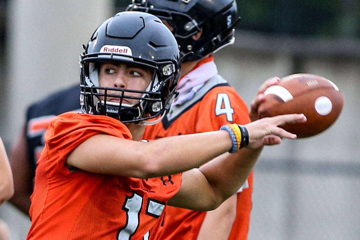 Hoover football workout - al.com