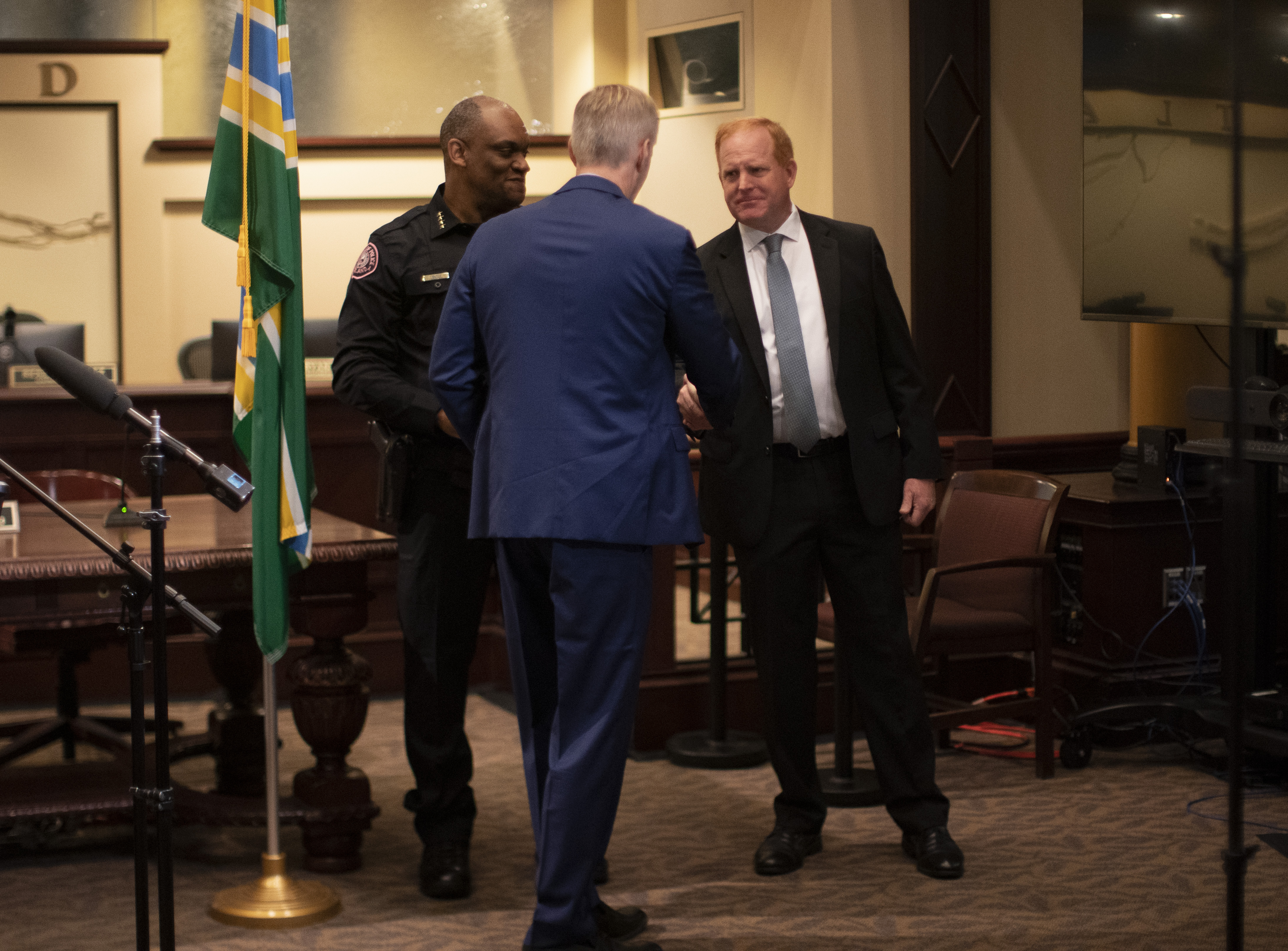 Portland Police Bureau swearing-in new police chief Bob Day ...