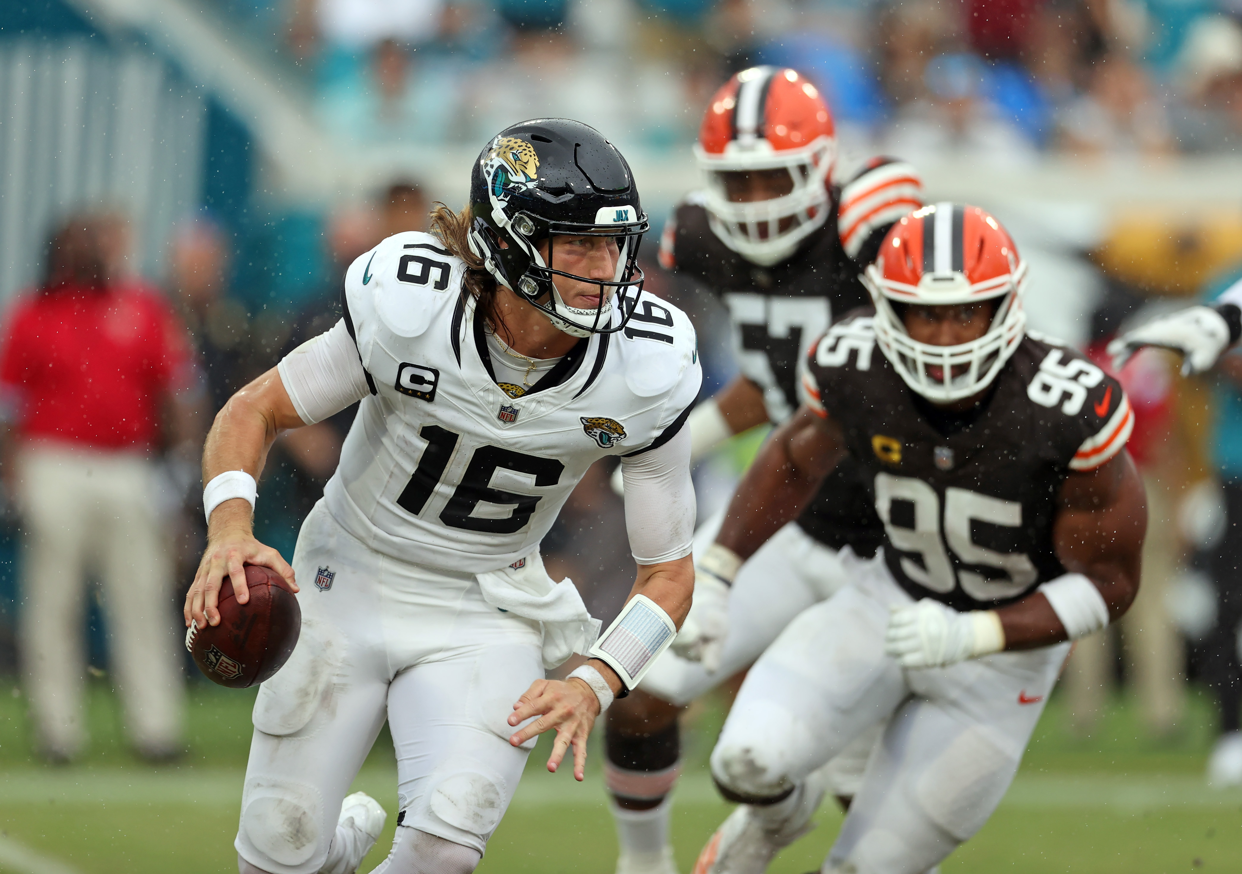 Cleveland Browns Myles Garrett vs. Jacksonville Jaguars, September 15 ...
