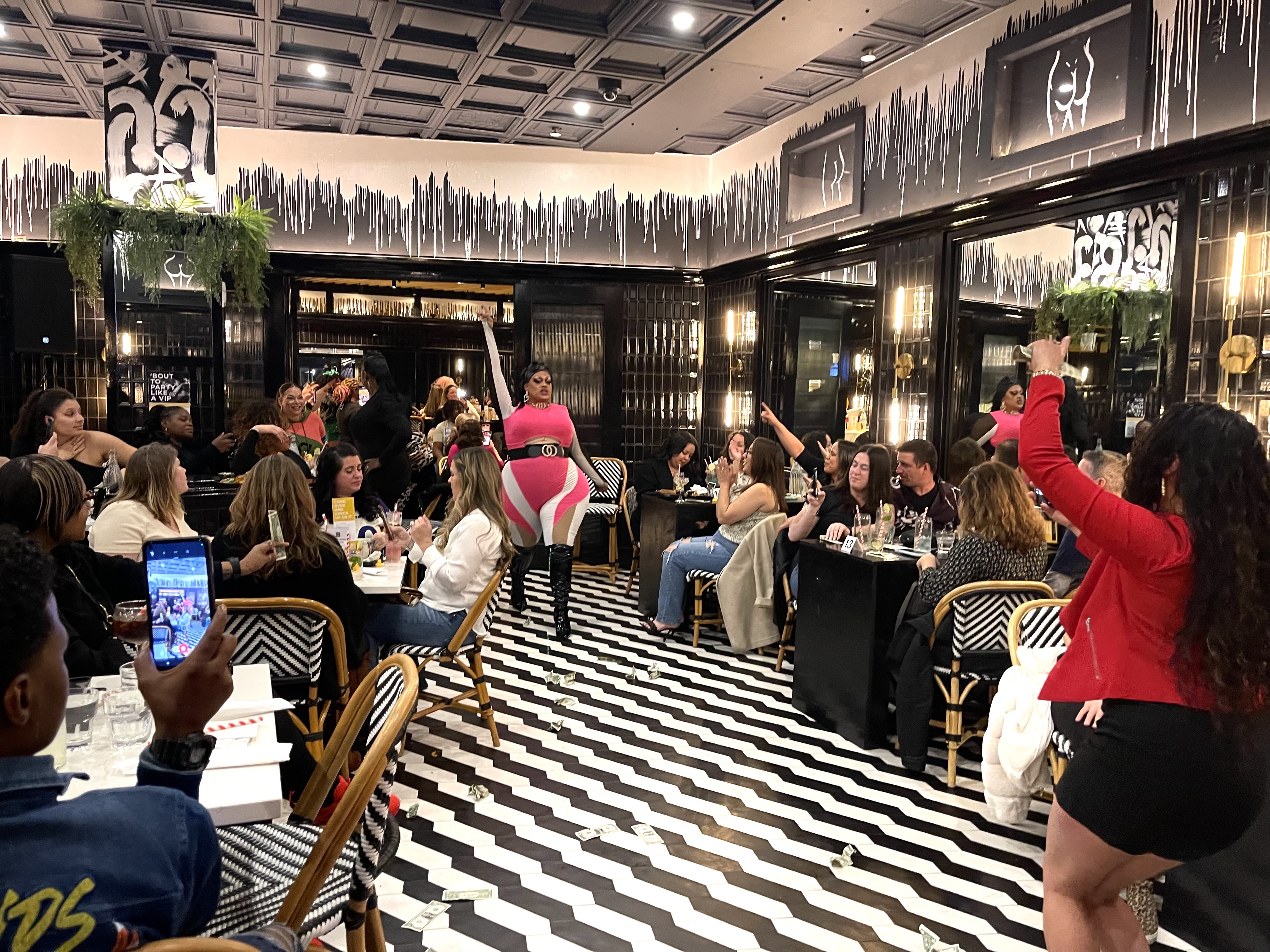 The Place 2 Be hosts 'Drag Extravaganza' in Springfield - masslive.com
