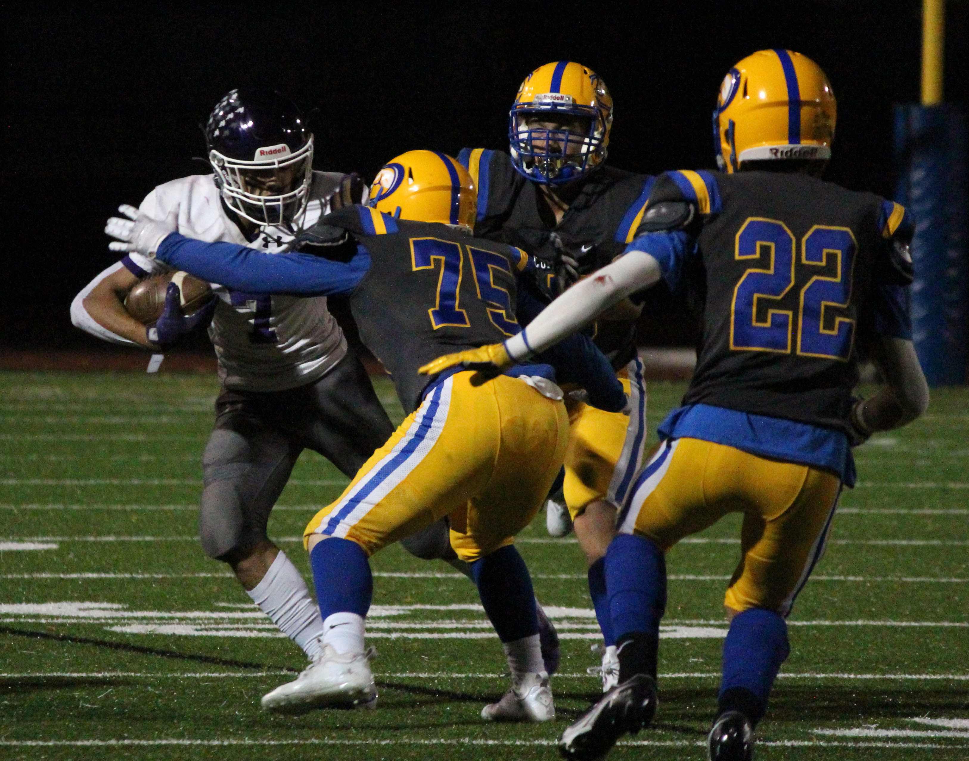 Chicopee Comp football defeats Holyoke - masslive.com