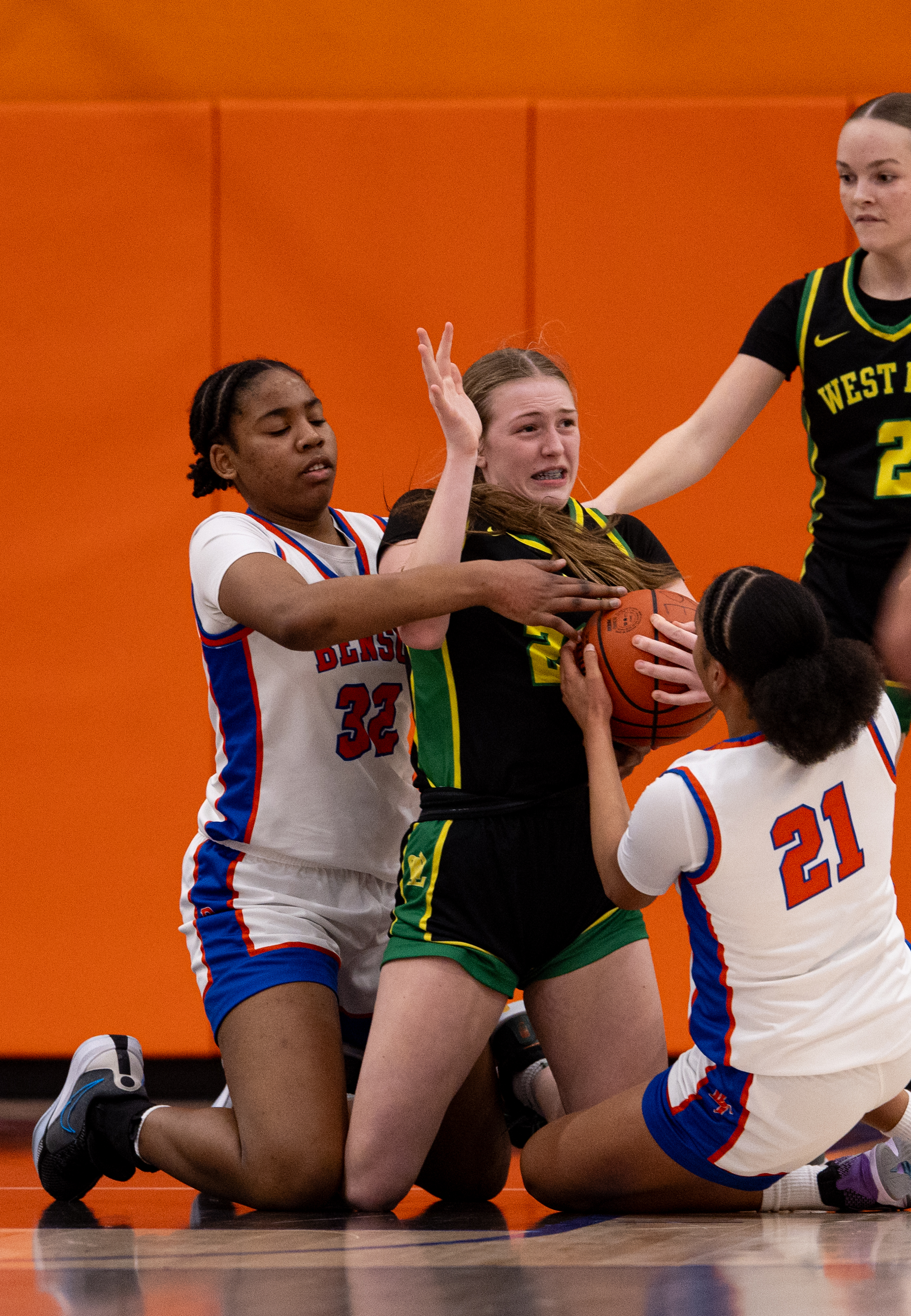 OSAA Class 6A girls basketball state second round: Benson Astros vs ...