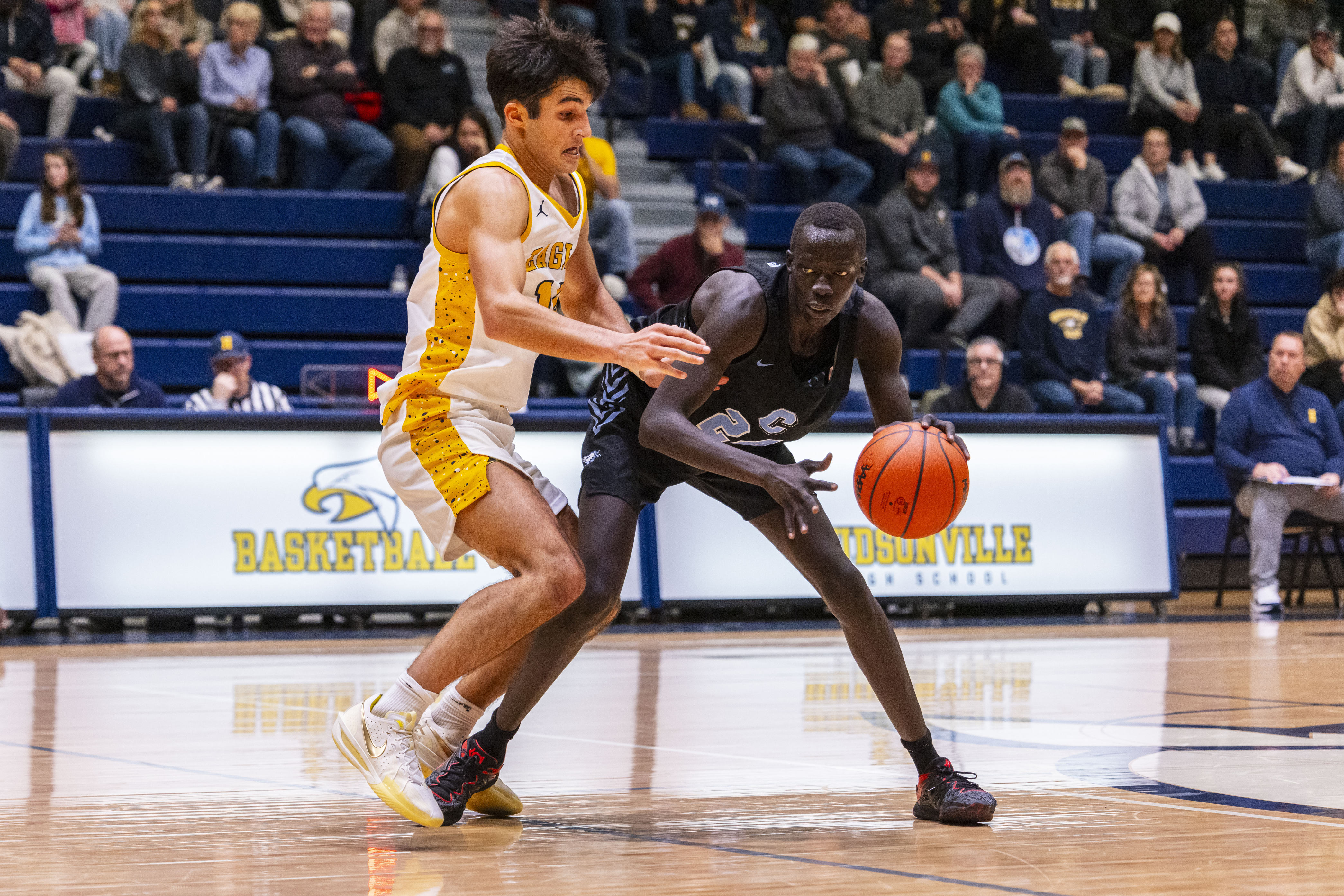 Hudsonville hosts Grand Rapids Christian in high school boys basketball ...