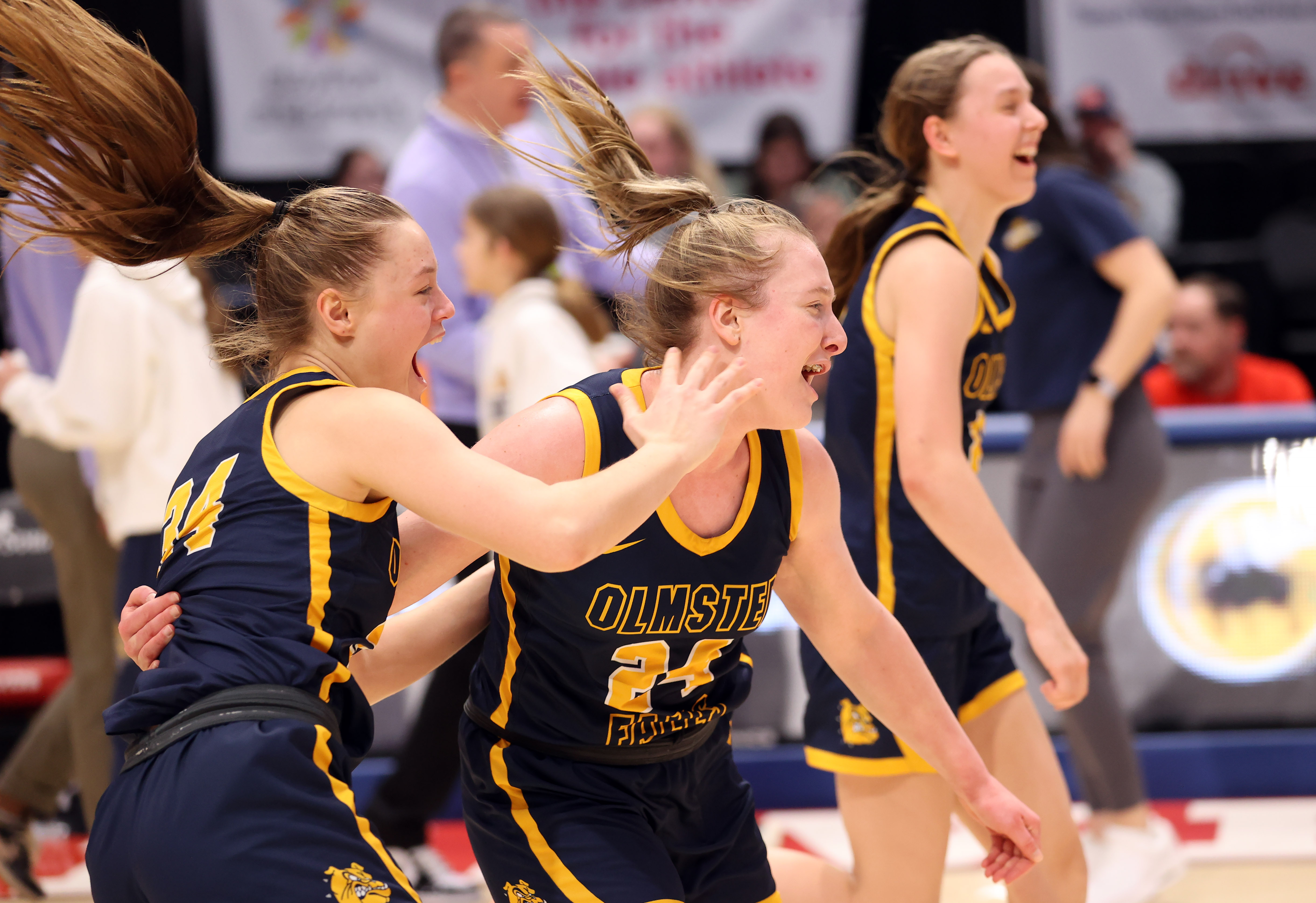 OHSAA div. I girls state basketball semifinals: Olmsted Falls vs. Pickerington Central, March 10 ...