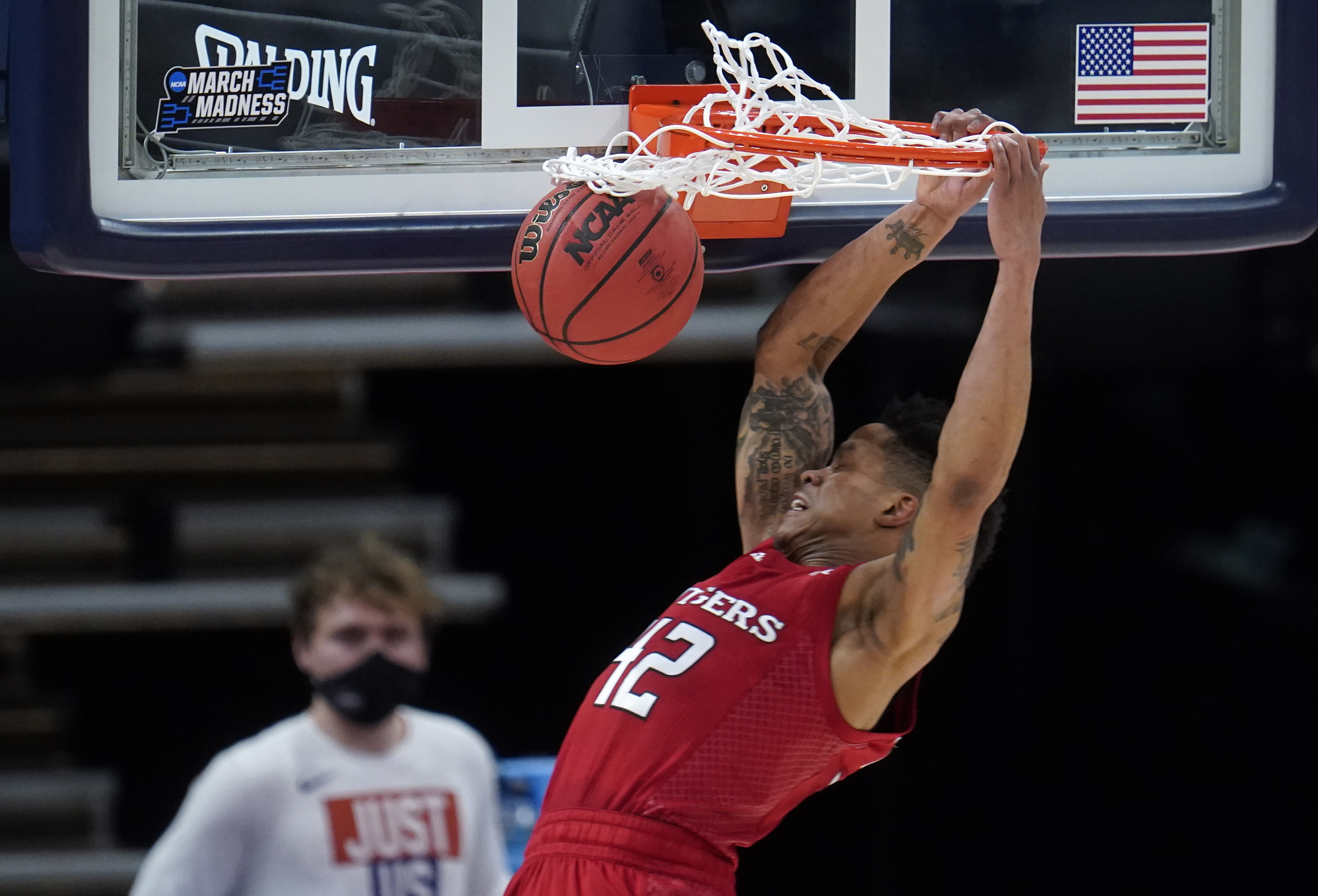 Rutgers fans watch Scarlet Knights beat Clemson in NCAA Tournament - nj.com