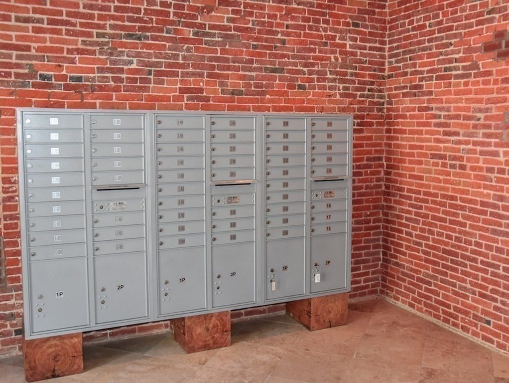 House of the Week: Four-story condo in clock tower features views of ...