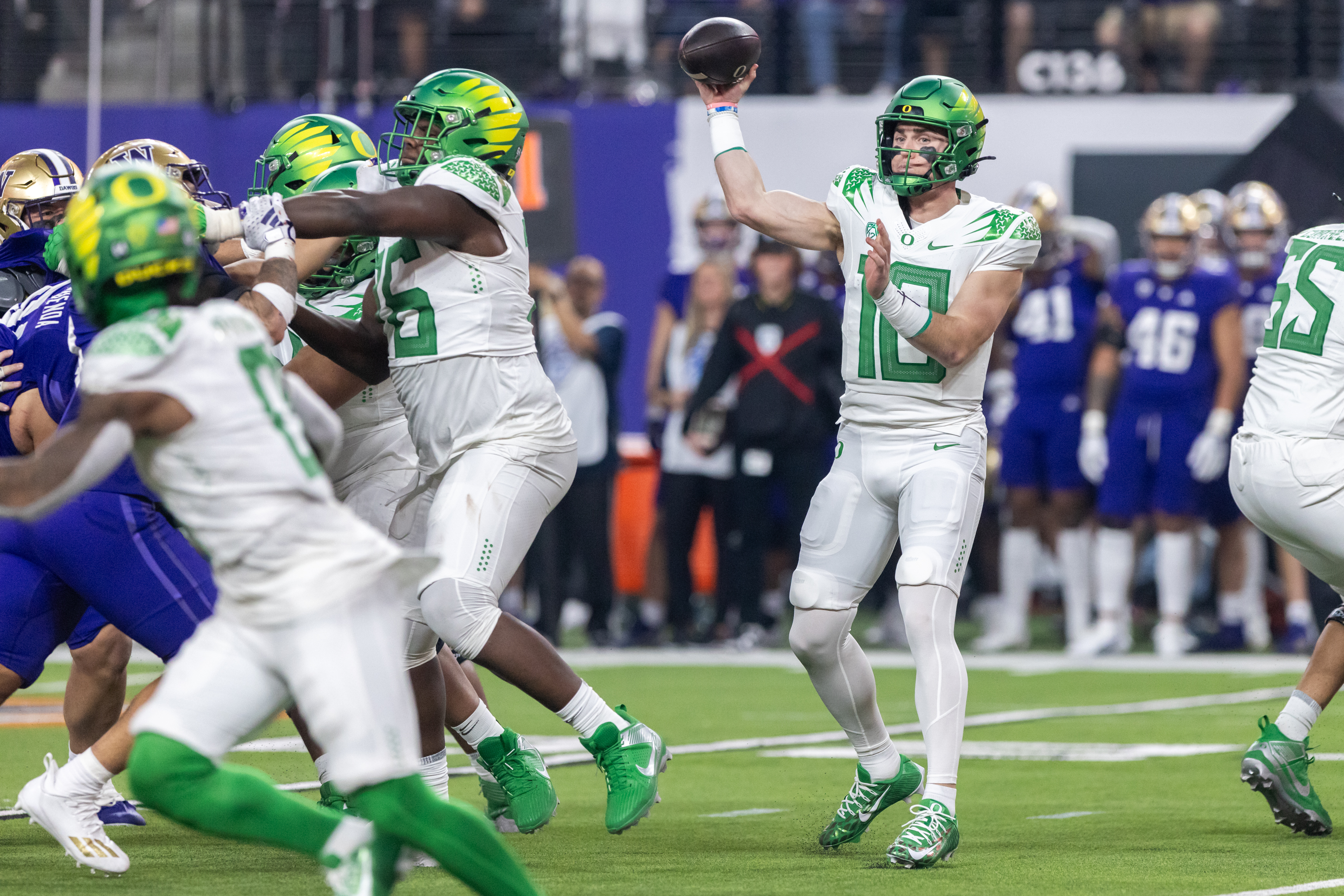 Pac-12 championship: No. 3 Washington Huskies vs. No. 5 Oregon Ducks ...