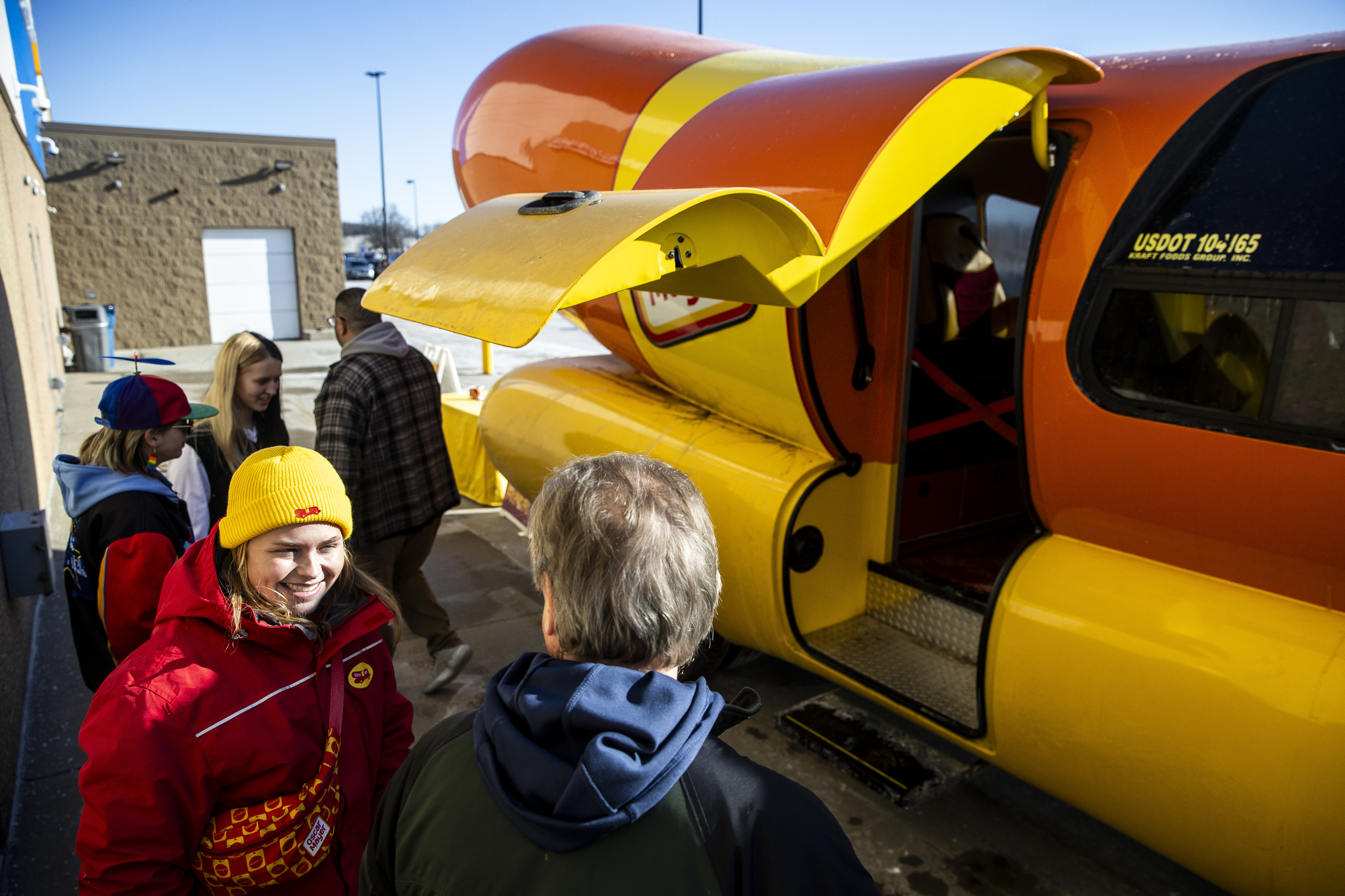 Oscar Mayer Wienermobile ‘meats up’ with relishing West Michigan hot ...