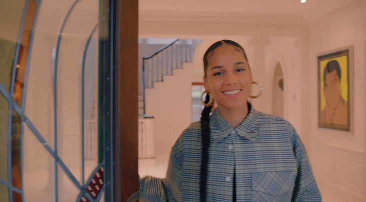 73 Questions With Alicia Keys | Vogue – UFW – Ano VI
