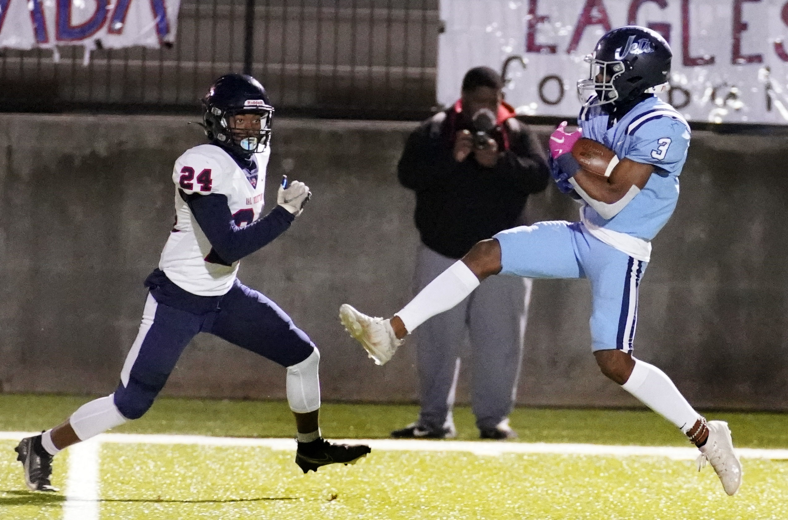 Oak Mountain vs. James Clemens High School Football Nov. 4, 2021 - al.com
