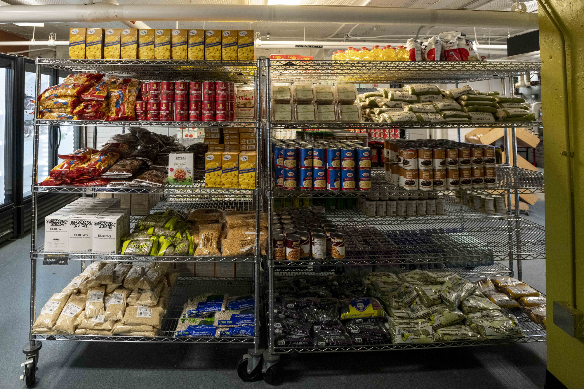 Maize and Blue Cupboard fights food insecurity within University of Michigan community - mlive.com