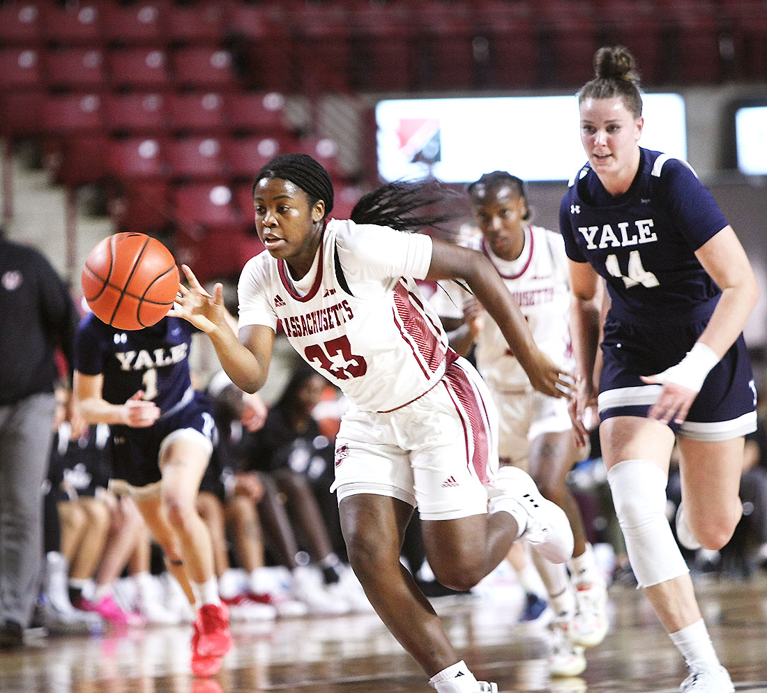 UMass Women's Basketball vs Yale 11/30/22 - masslive.com