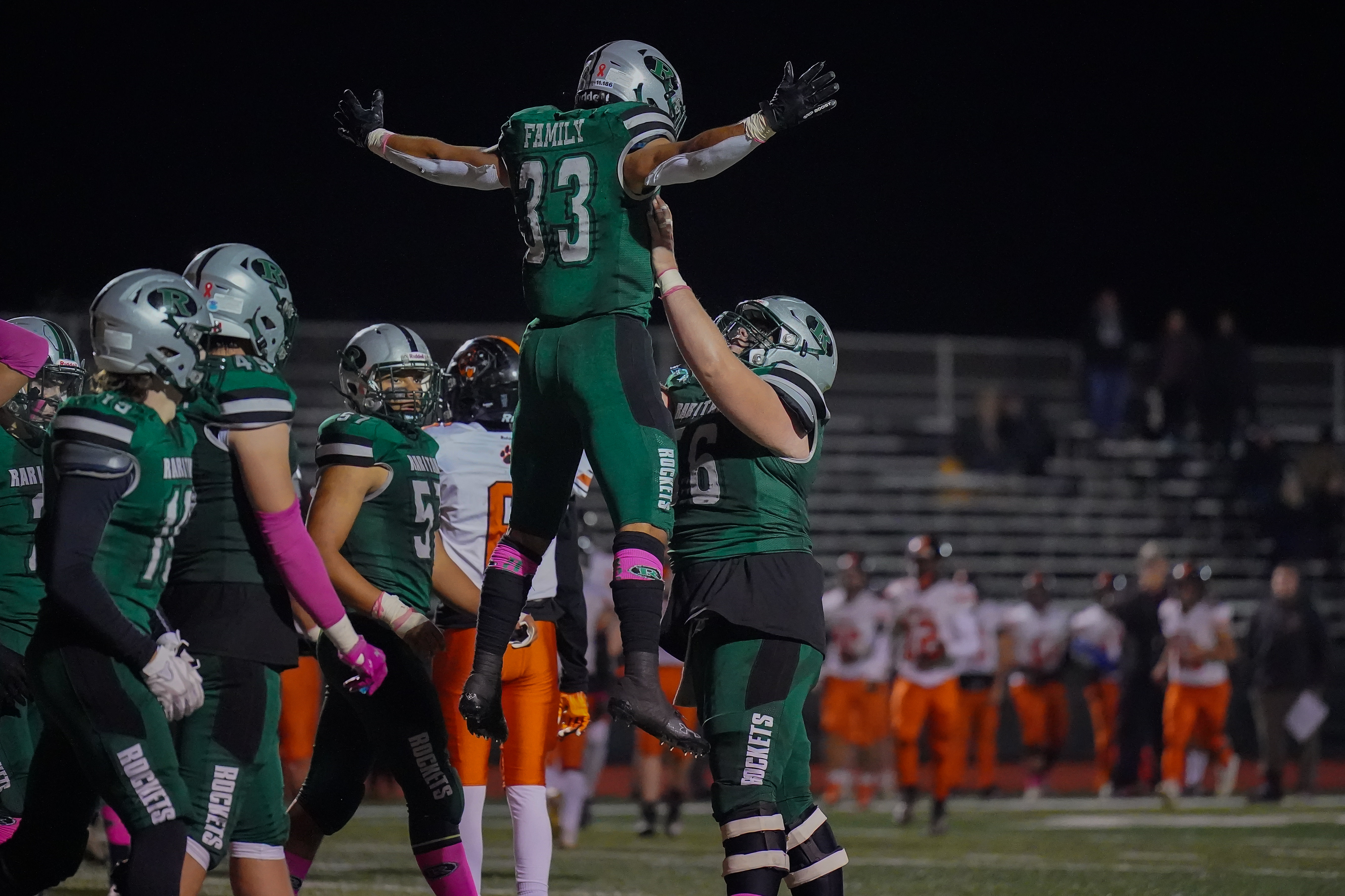 Football: Middle Township at Raritan in NJSIAA SJG2 Quarterfinal on ...