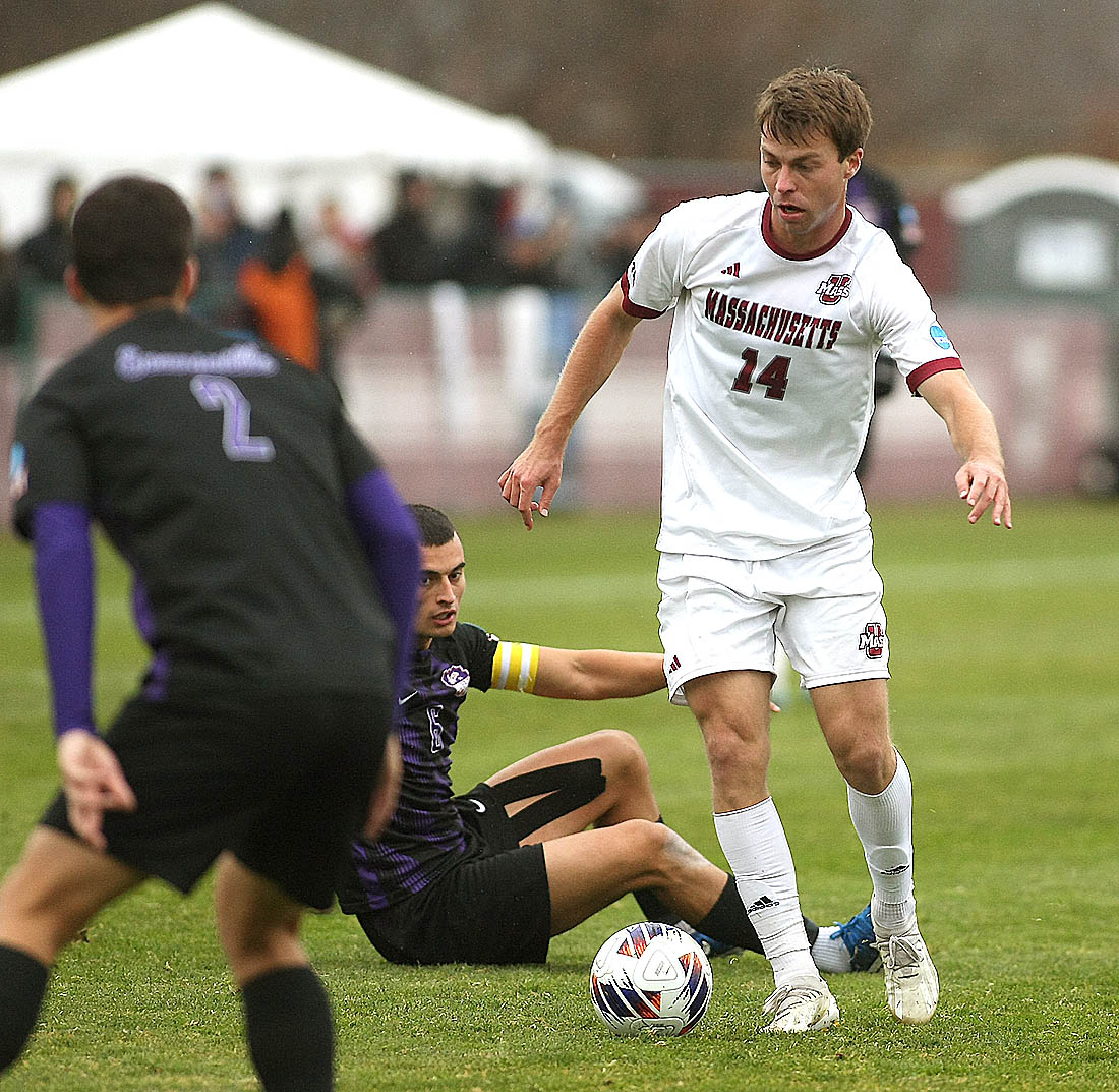 UMass Men's Soccer vs Evansville 1st Rd. NCAA Tournament 11/21/24 ...