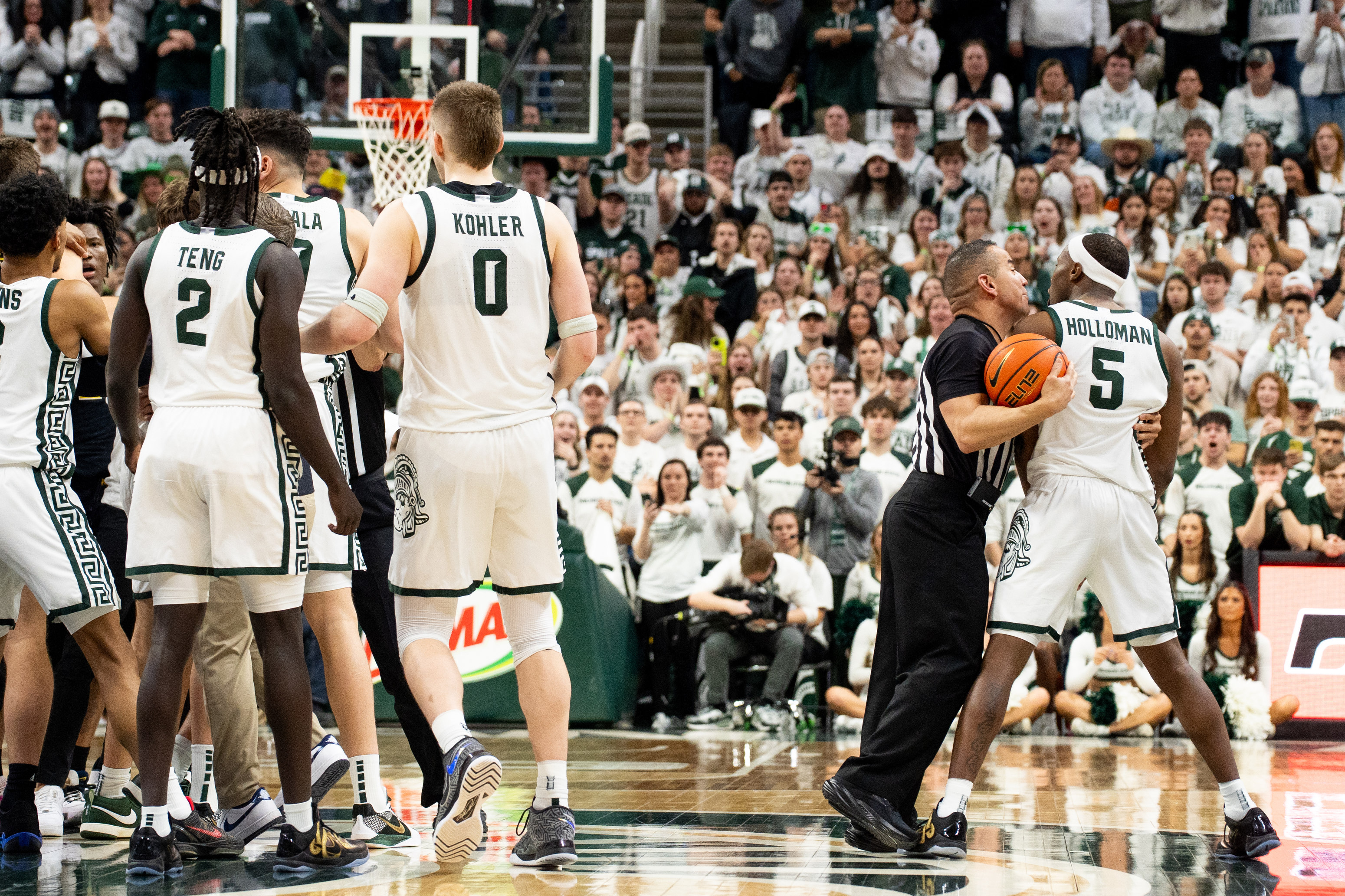 No. 8 Michigan State hosts No. 17 Michigan in final game of regular ...