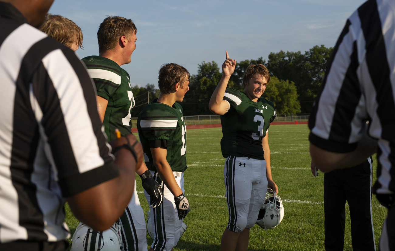 Whitmore Lake vs FGR football game Thursday night - mlive.com