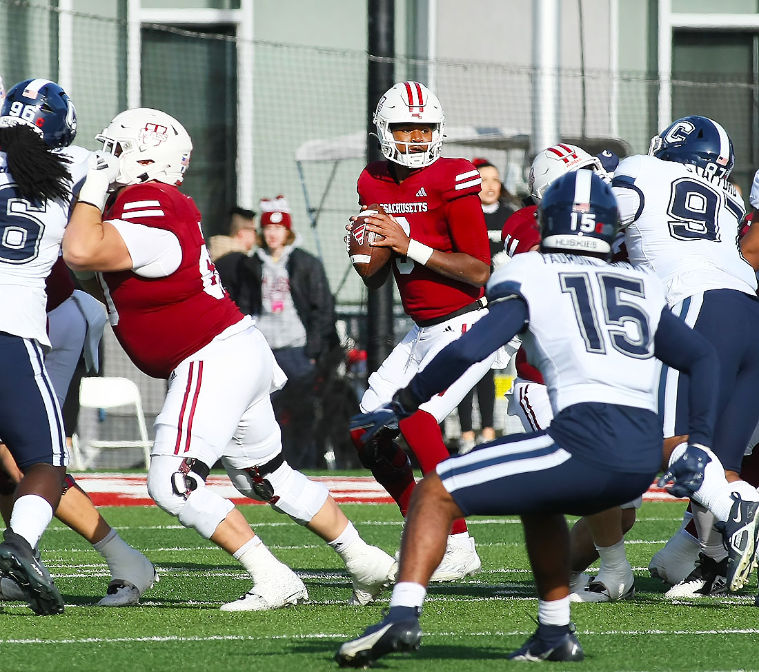 UMass Football vs Conn. 11/25/23 - masslive.com
