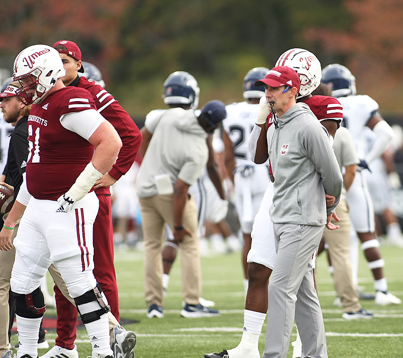 UMass Football vs UConn 10/9/21 - masslive.com