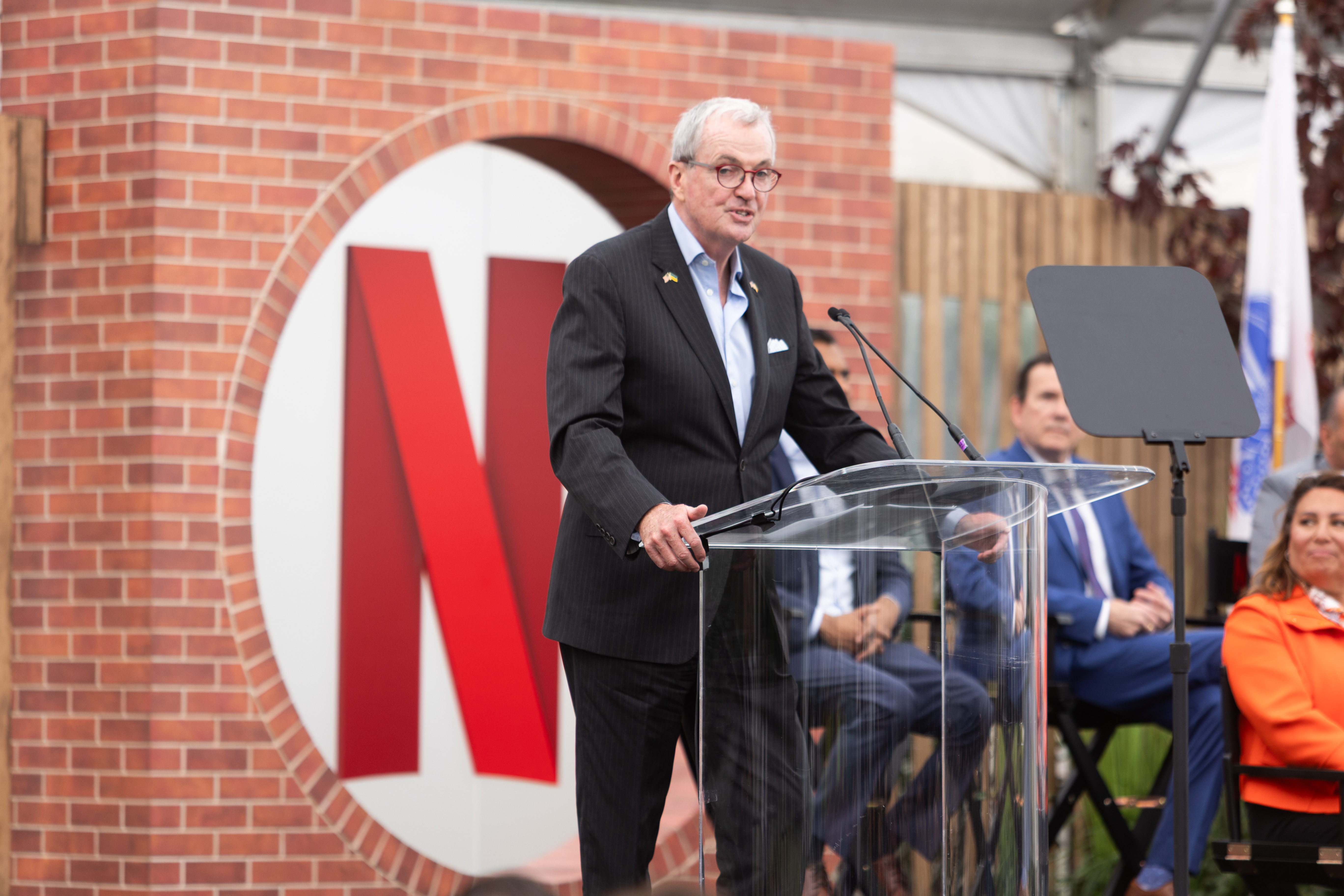 Groundbreaking ceremony for Netflix's new production facility at former ...