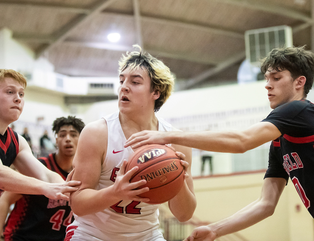 Cumberland Valley defeats Hempfield 46-35 in District 3-6A boys ...