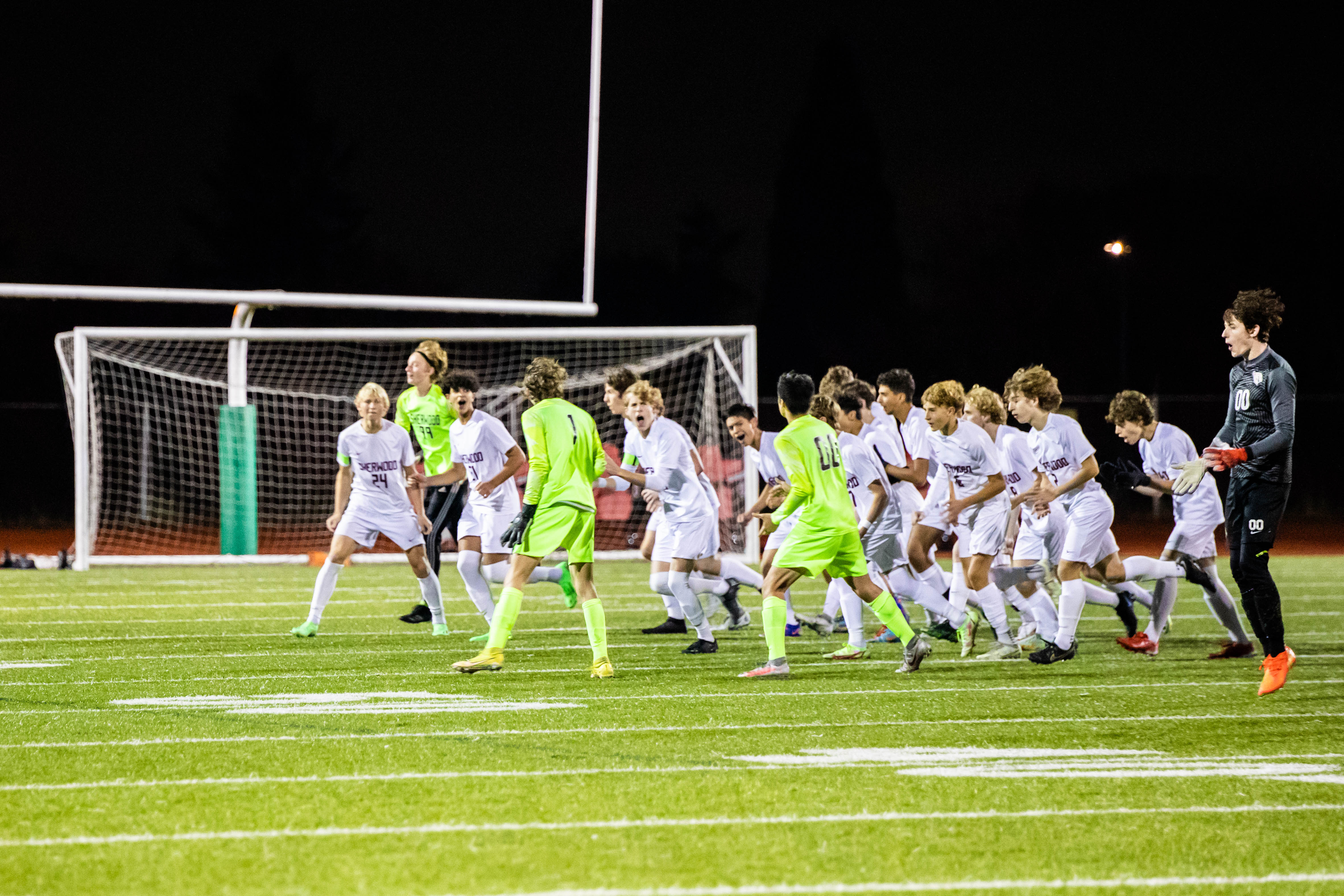Lincoln Cardinals vs Sherwood Bowmen boys soccer - oregonlive.com