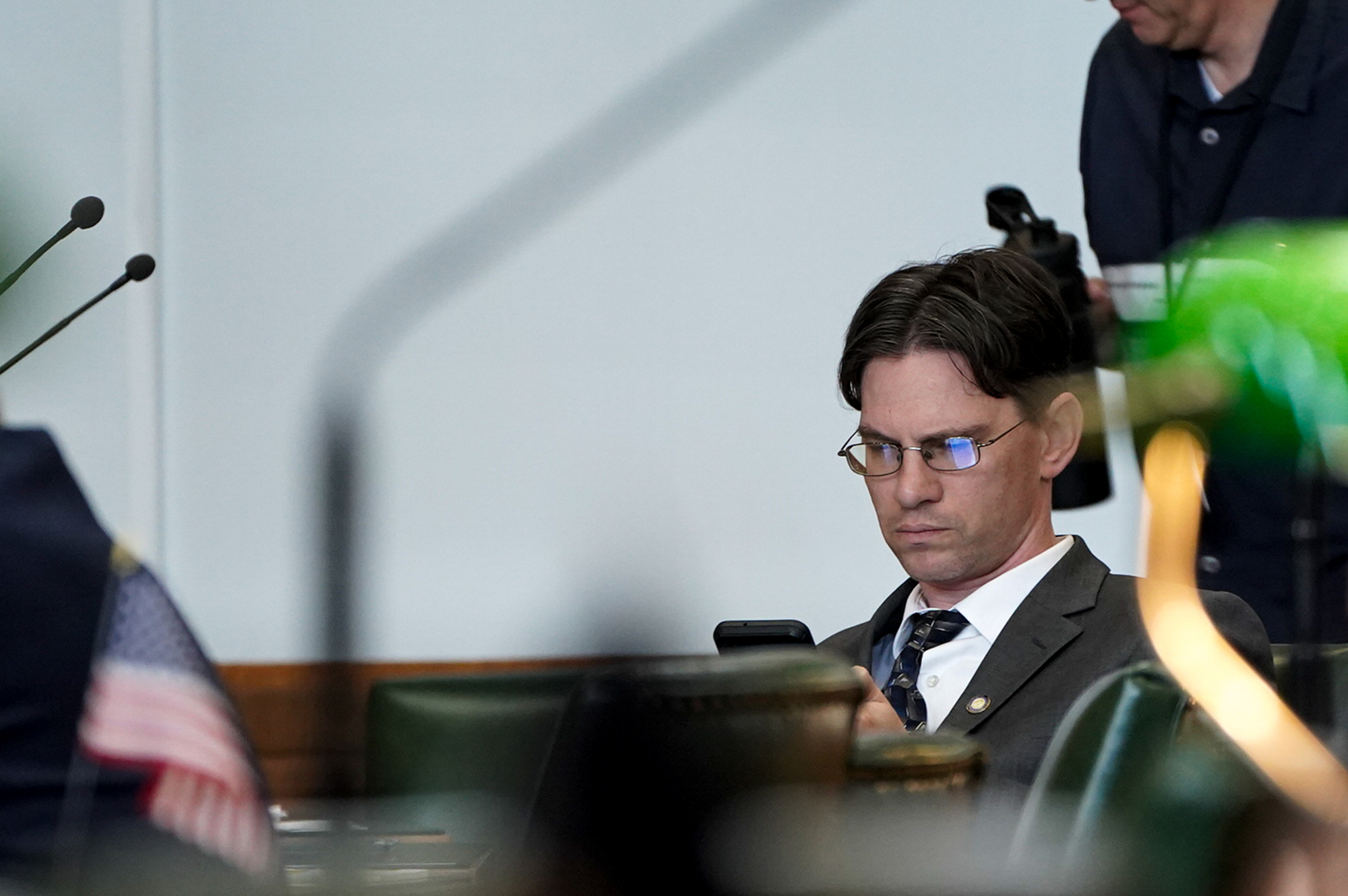 Oregon state lawmakers rush to pass slew of laws before constitutional ...