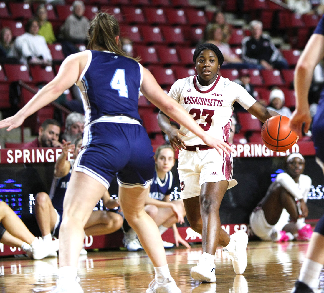 UMass Women's Basketball vs Maine 11/14/22 - masslive.com