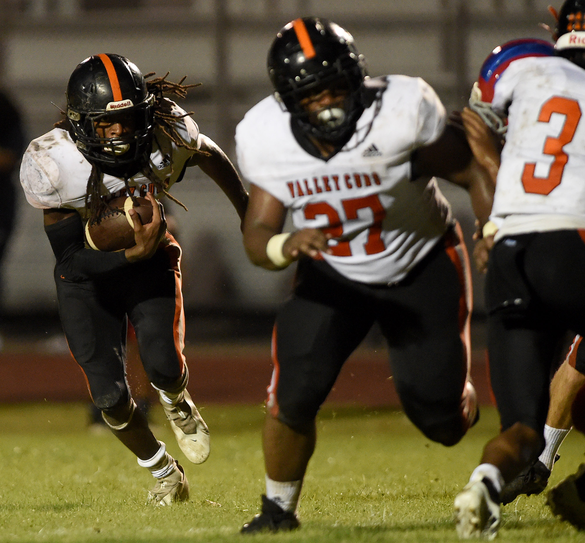 Alexandria vs. Center Point football - al.com