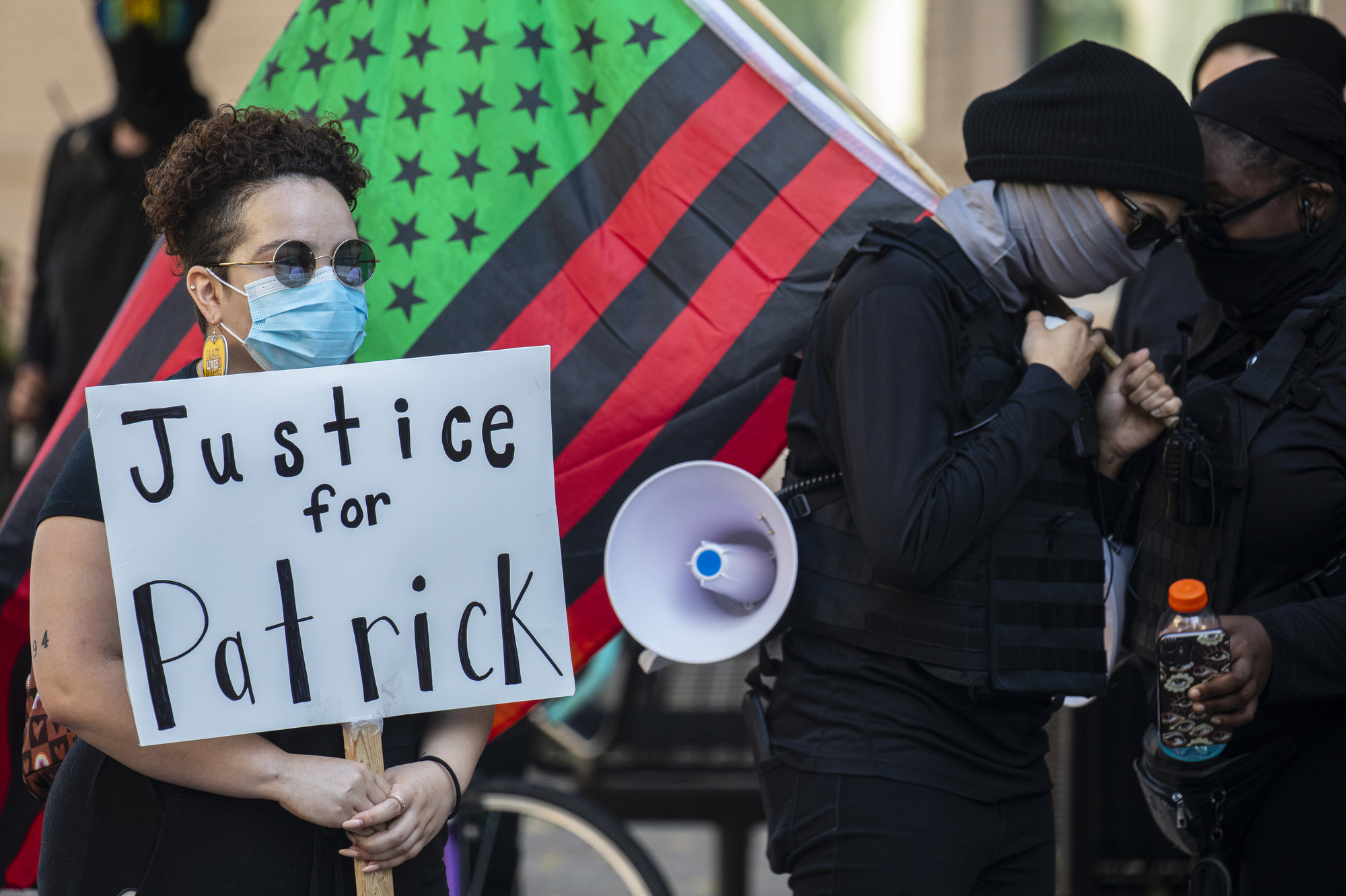 Protesters gather outside Grand Rapids Police Department after officer ...