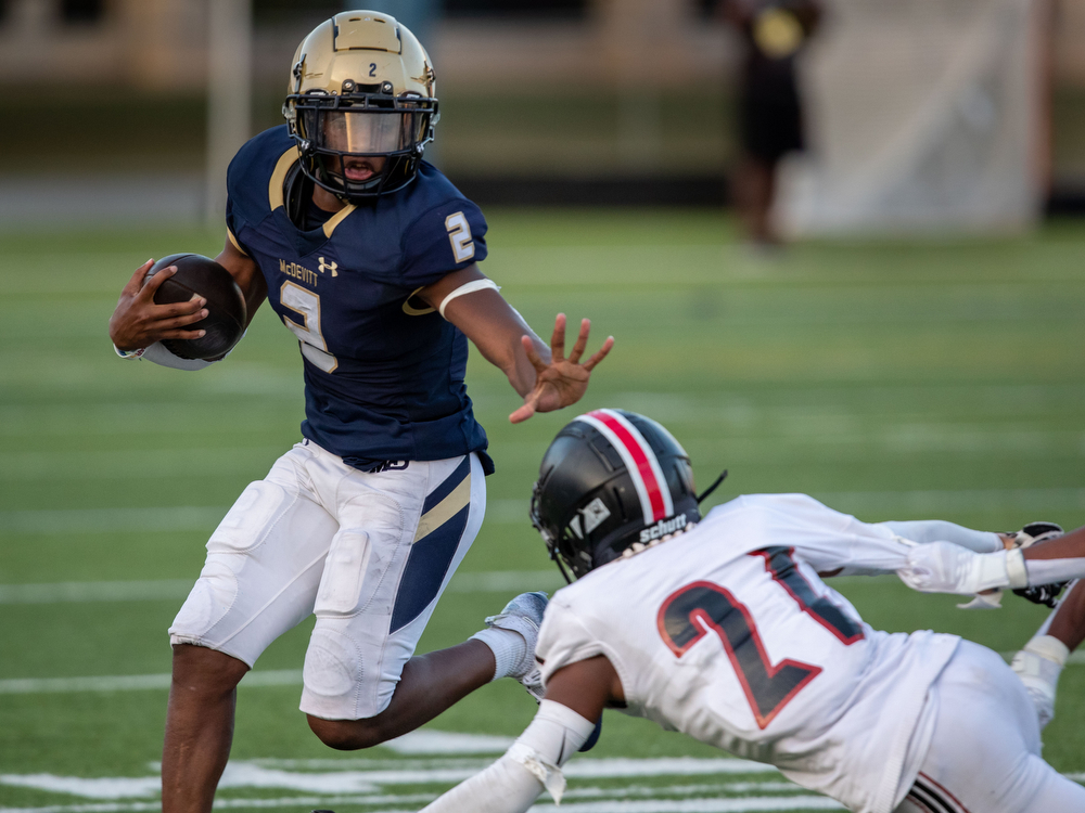 Imhotep defeats Bishop McDevitt 19-14 in Chambersburg Peach Bowl ...