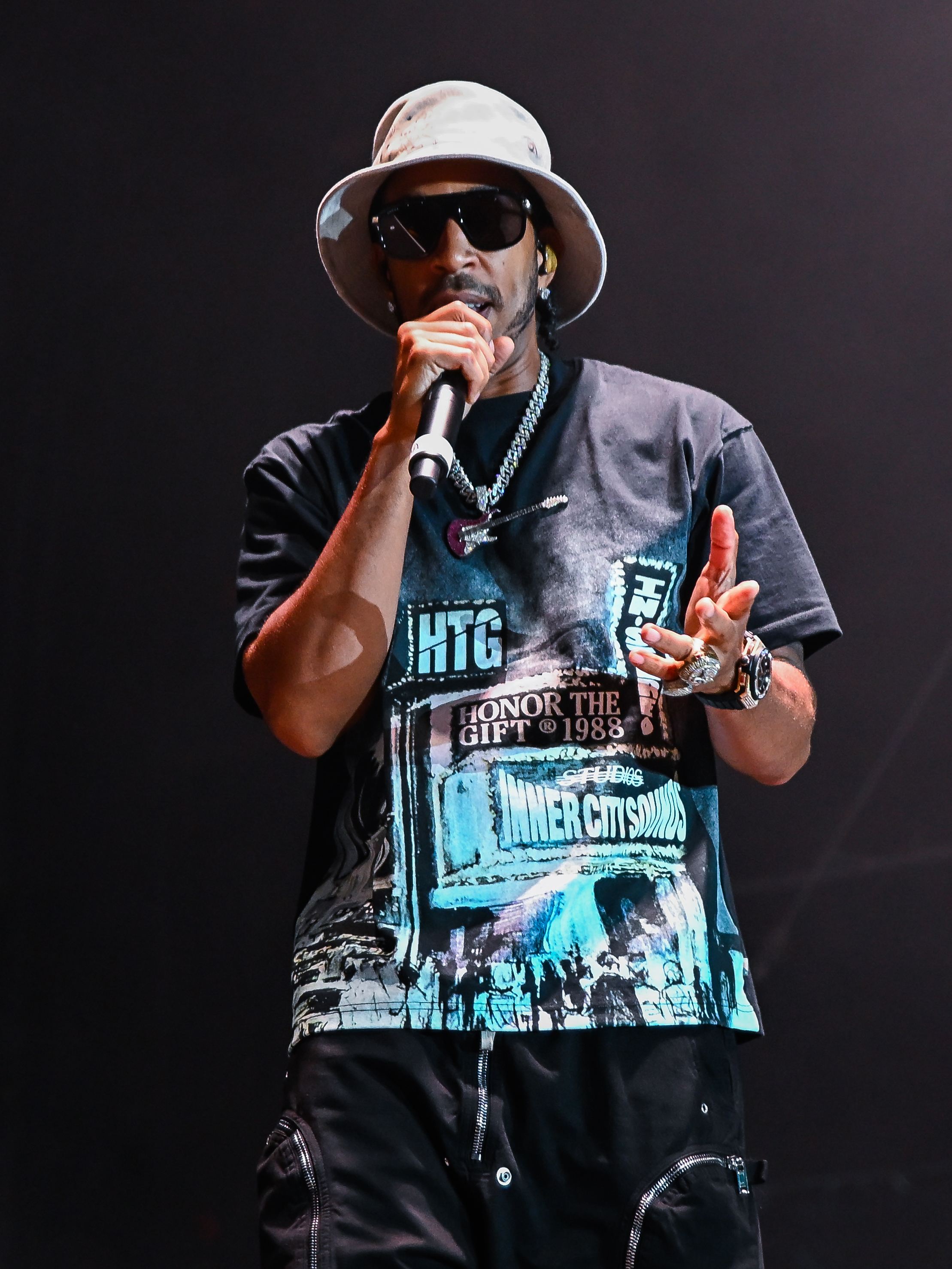 Fans pack Big E Arena for rapper Ludacris - masslive.com