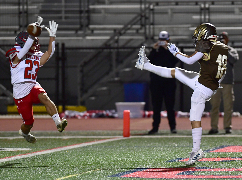 Bethlehem Catholic football hosts Parkland on Oct. 15, 2022 ...