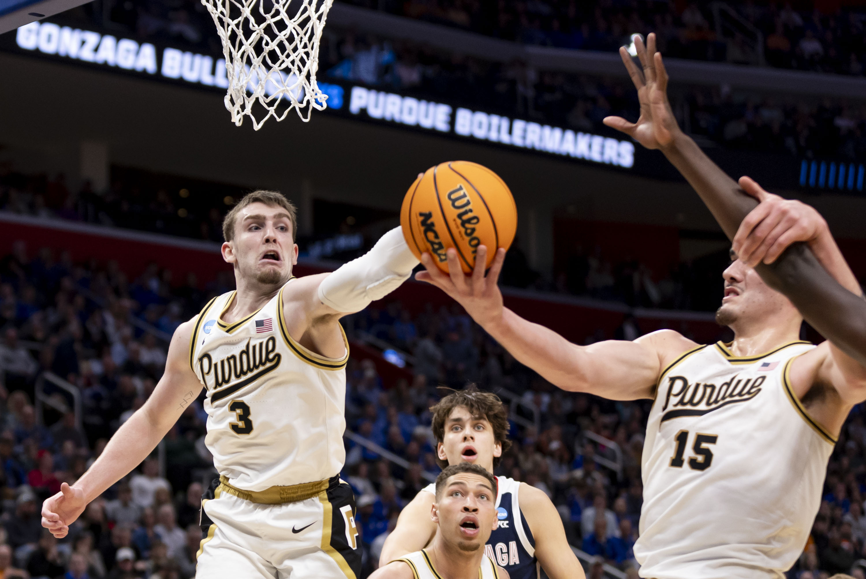 See photos as Purdue basketball defeats Gonzaga in Detroit - mlive.com