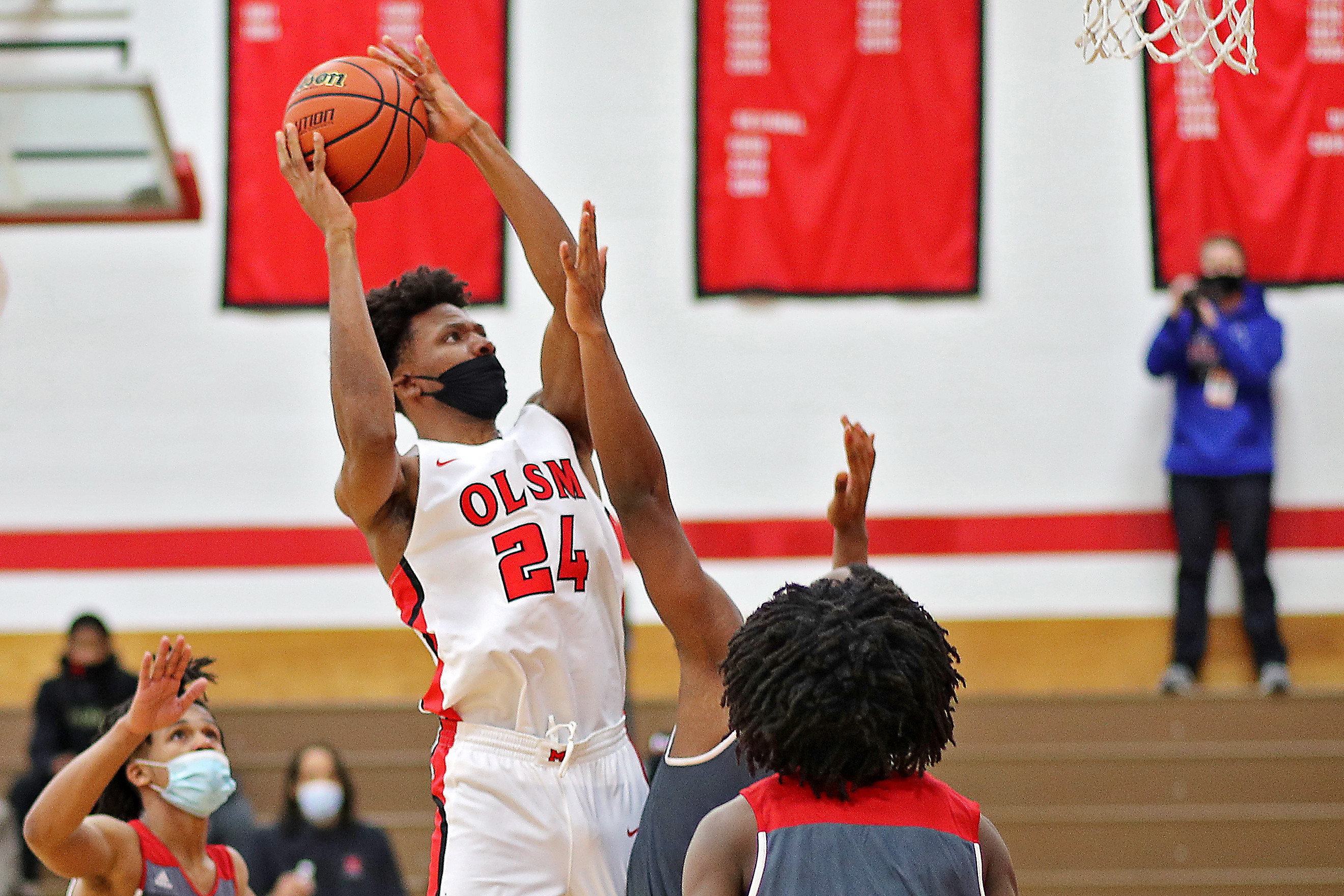 Orchard Lake St. Mary's vs. Beecher – February 11, 2021 - mlive.com