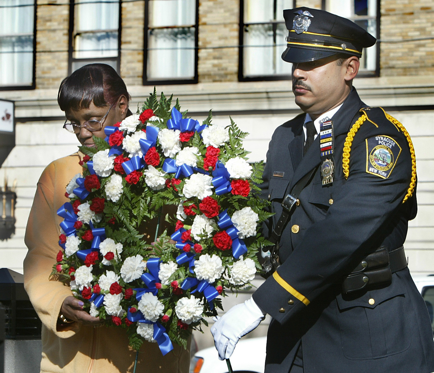Syracuse police officer Wallie Howard Jr., murdered in 1990 - syracuse.com