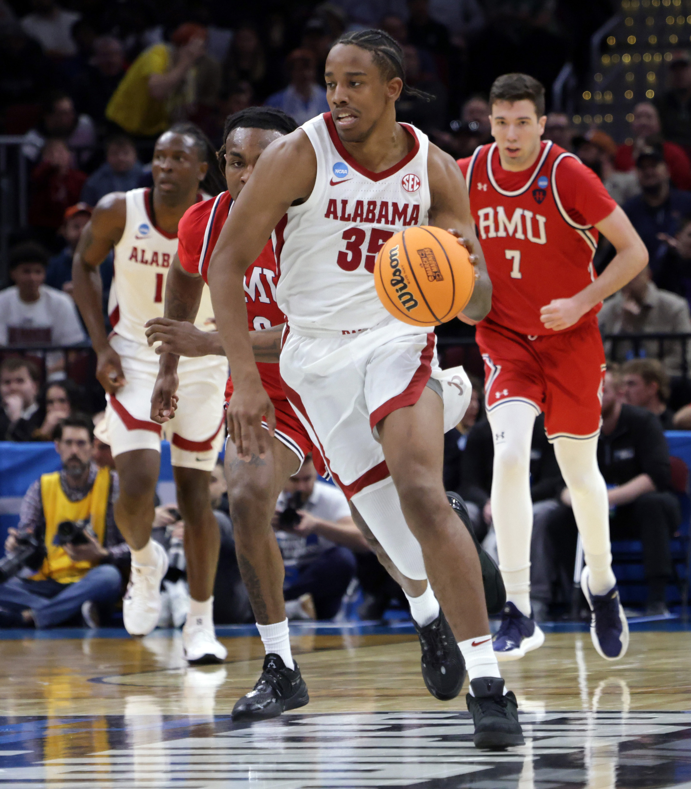 Alabama vs. Robert Morris first round, NCAA basketball, March 21, 2025 ...