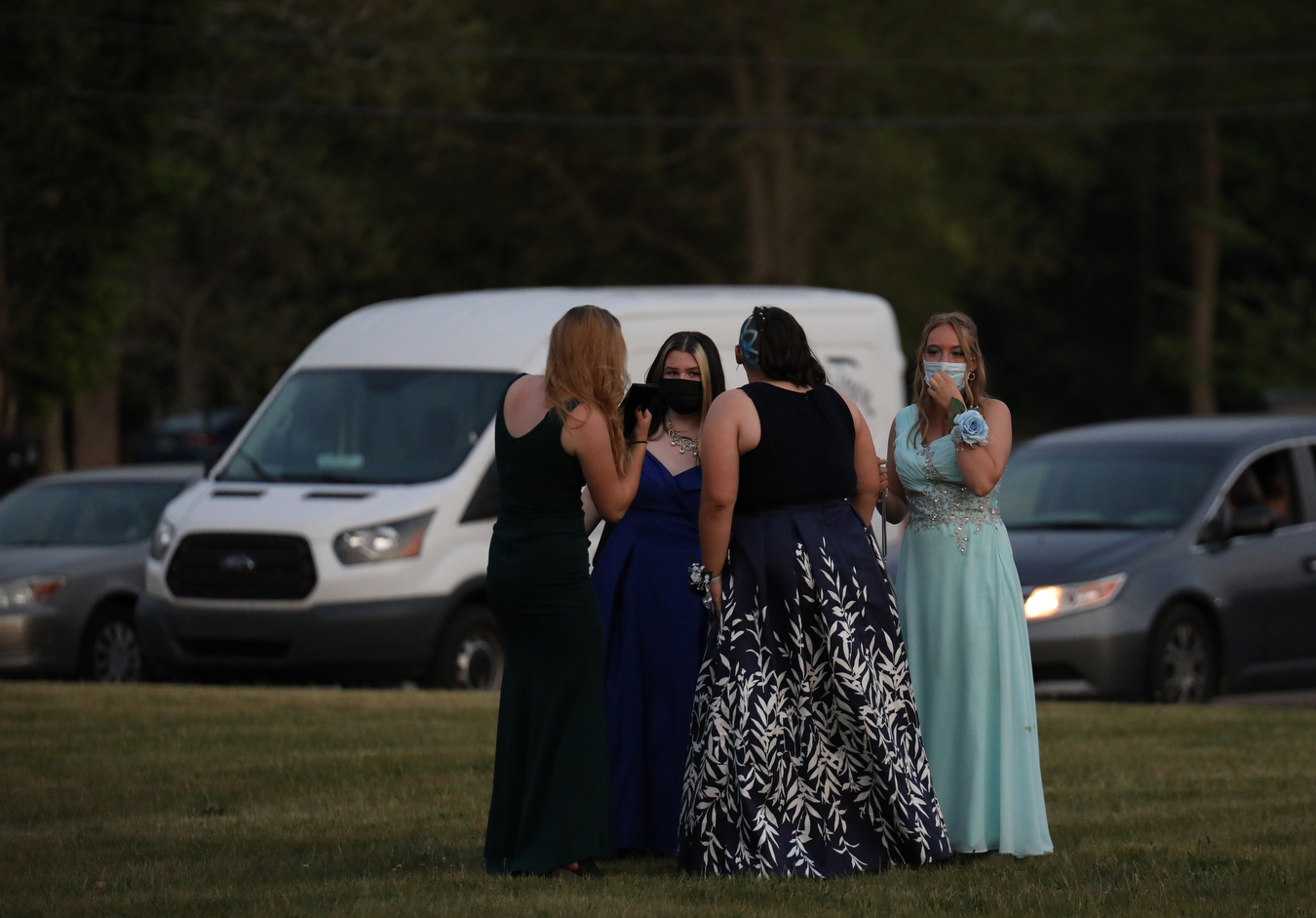 Comstock celebrates prom - mlive.com
