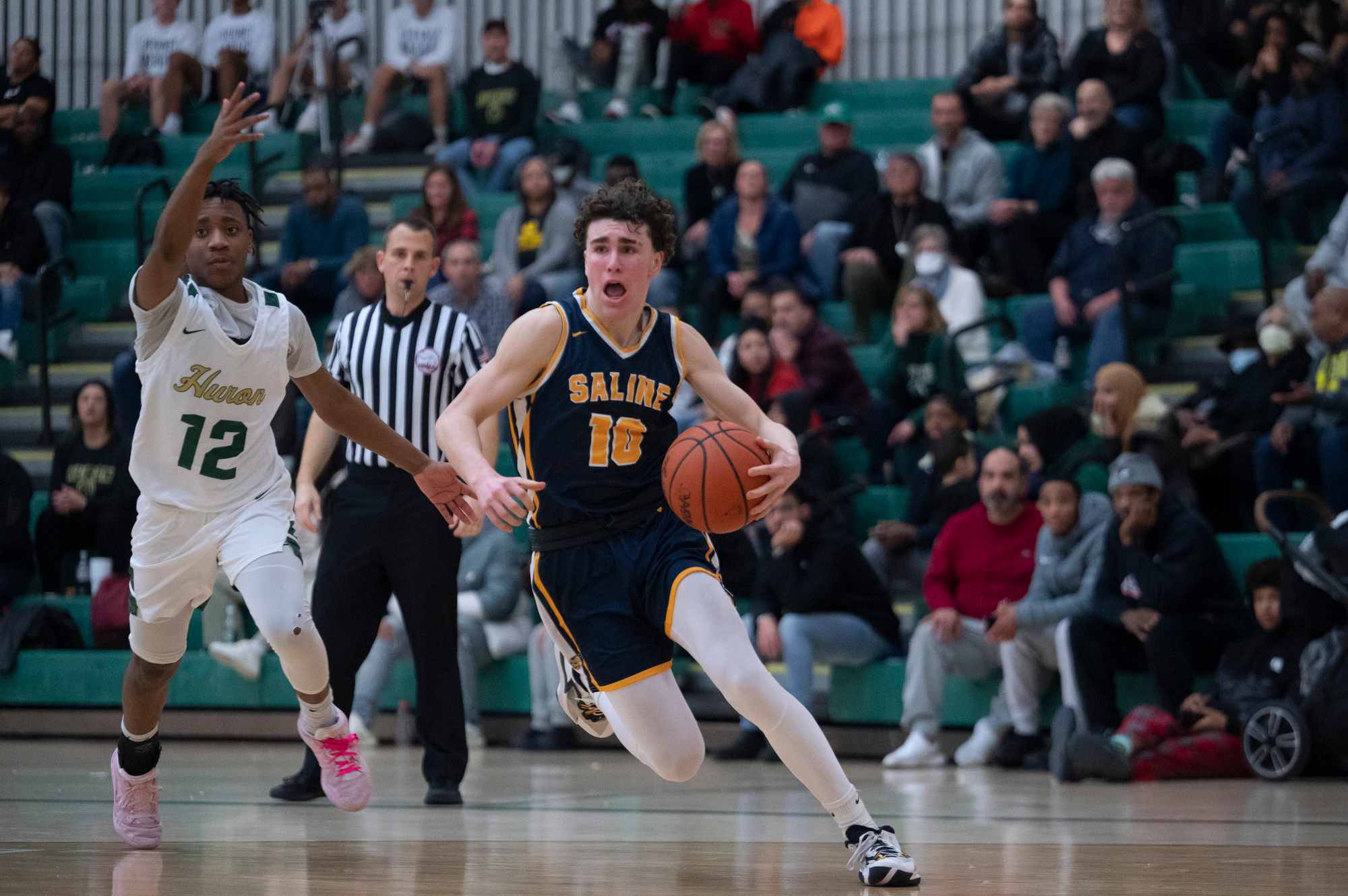 Ann Arbor Huron vs. Saline high school boys basketball - mlive.com