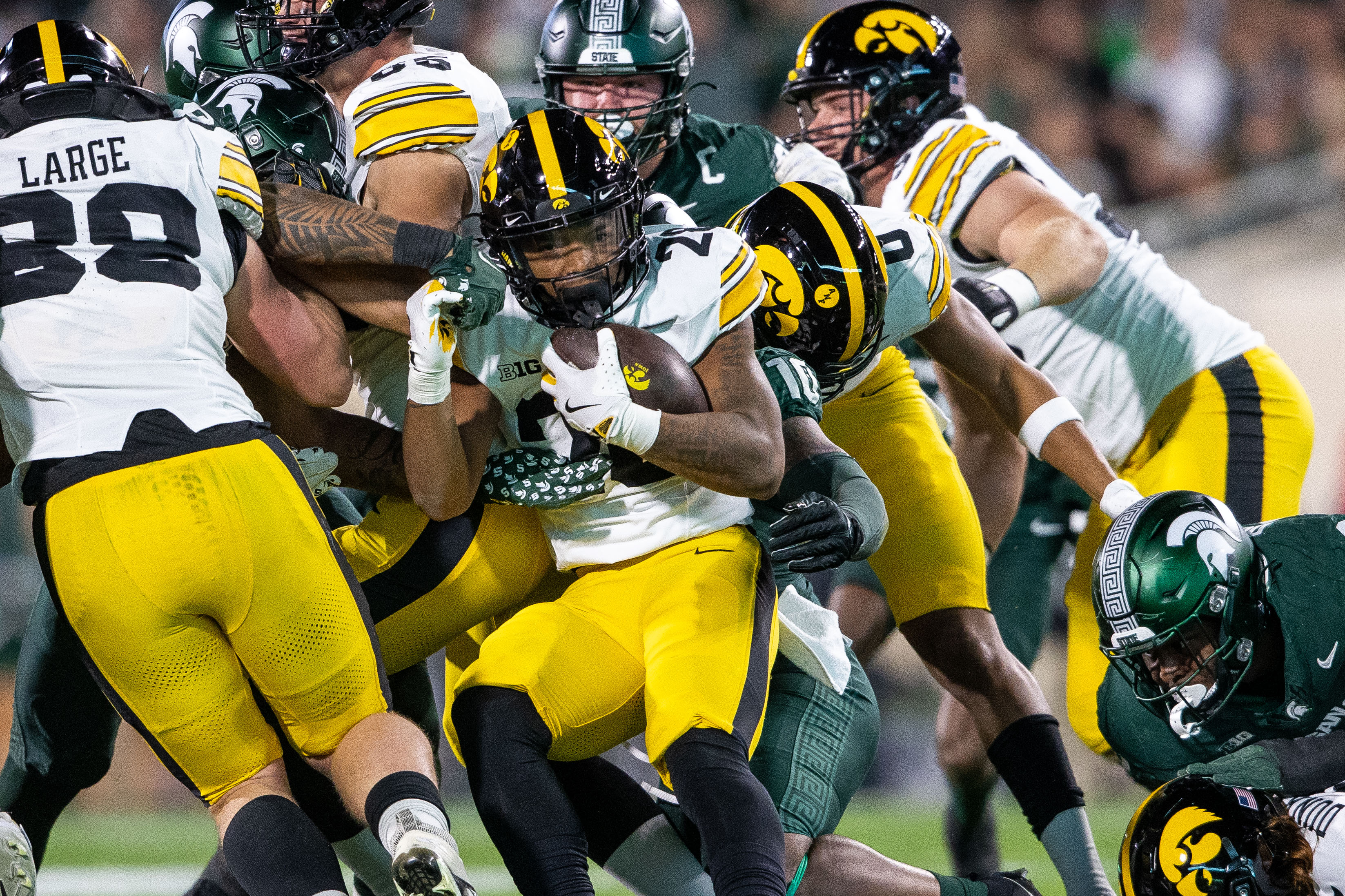Michigan State hosts Iowa in old school Big Ten showdown - mlive.com