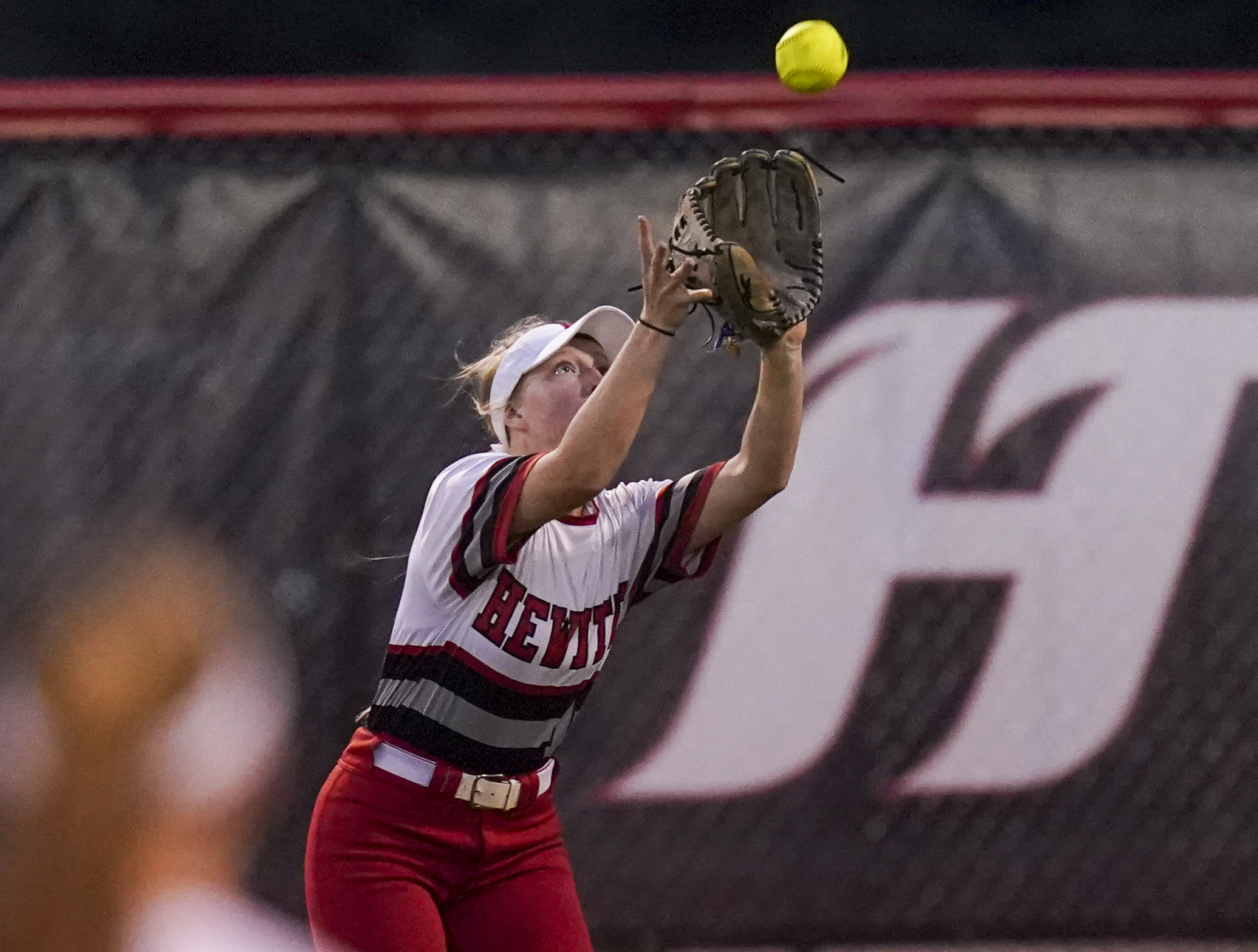 Vestavia Hills vs Hewitt-Trussville girls softball - al.com