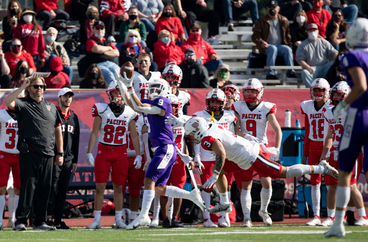 Linfield beats Pacific, extends consecutive winning seasons streak to ...