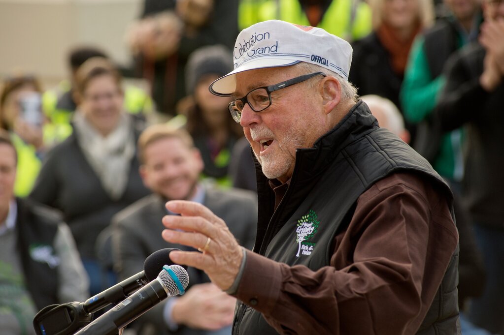 Grand Rapids philanthropist, former U.S. Ambassador Peter Secchia dies ...