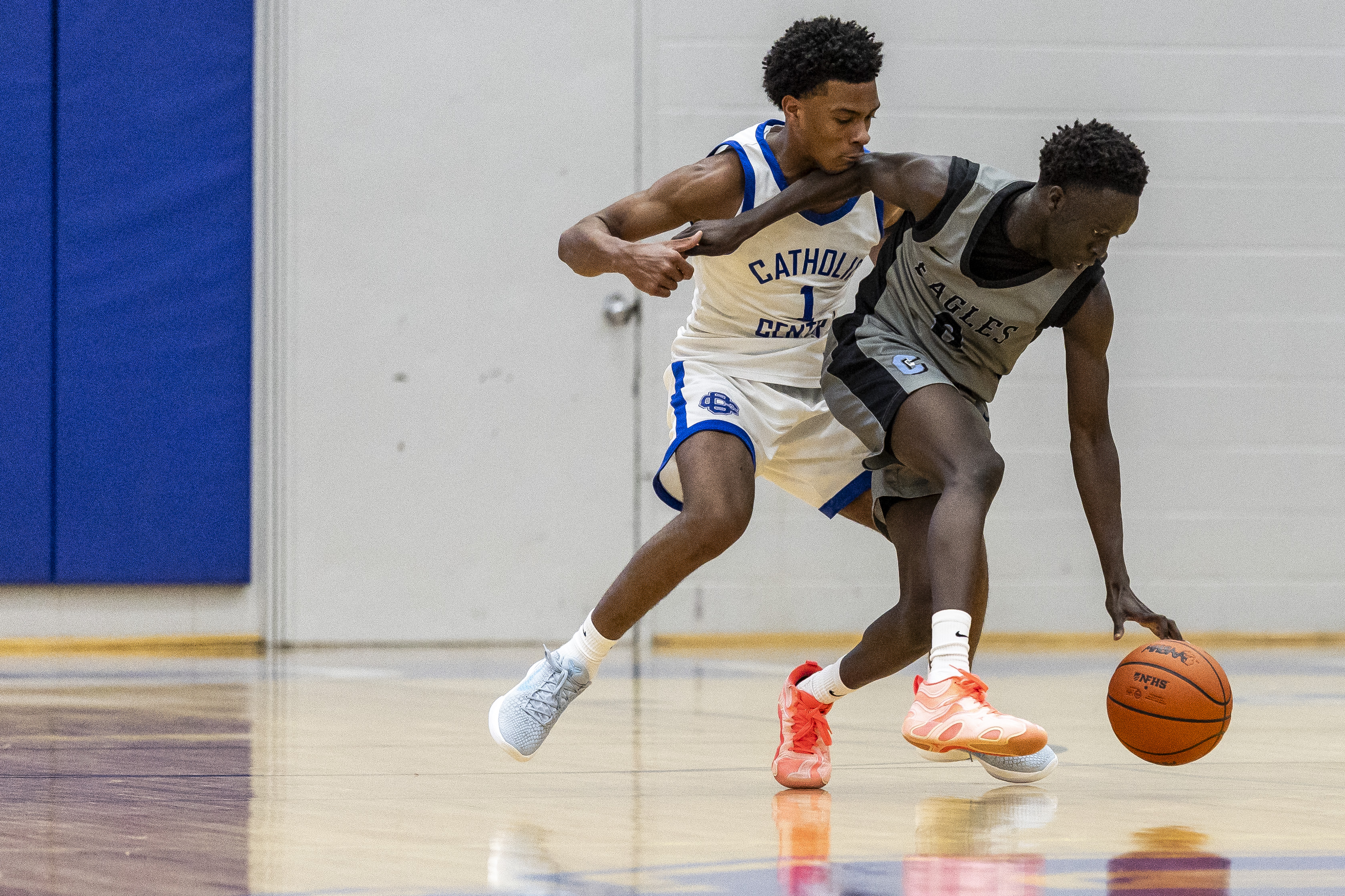 GR Catholic Central hosts Grand Rapids Christian boys basketball ...