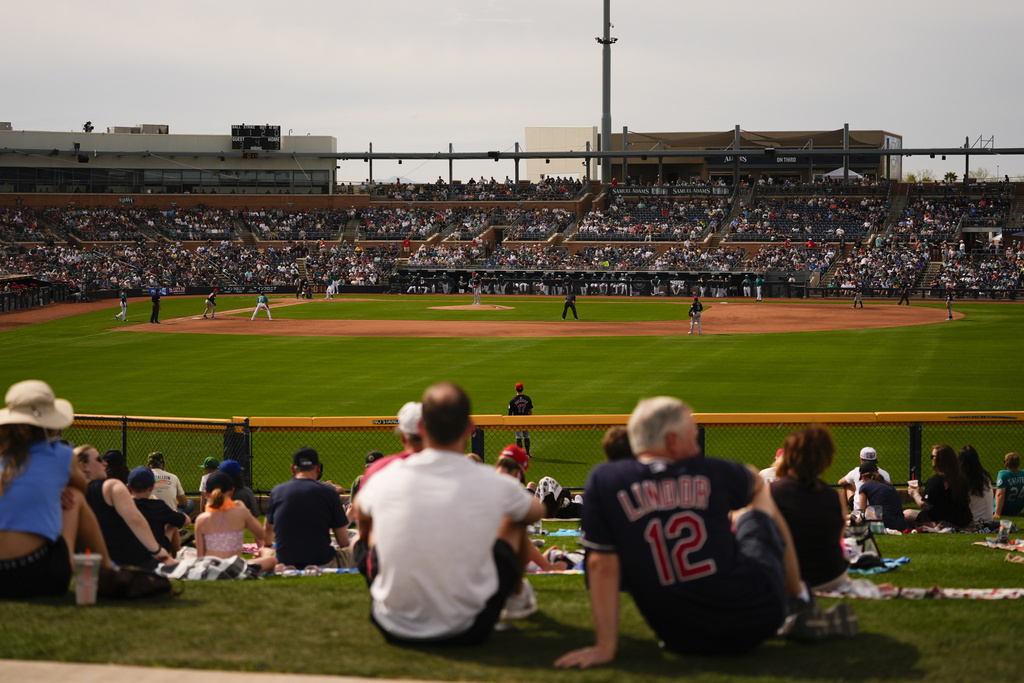 Cleveland Guardians vs. Seattle Mariners in preason game, February 25 ...