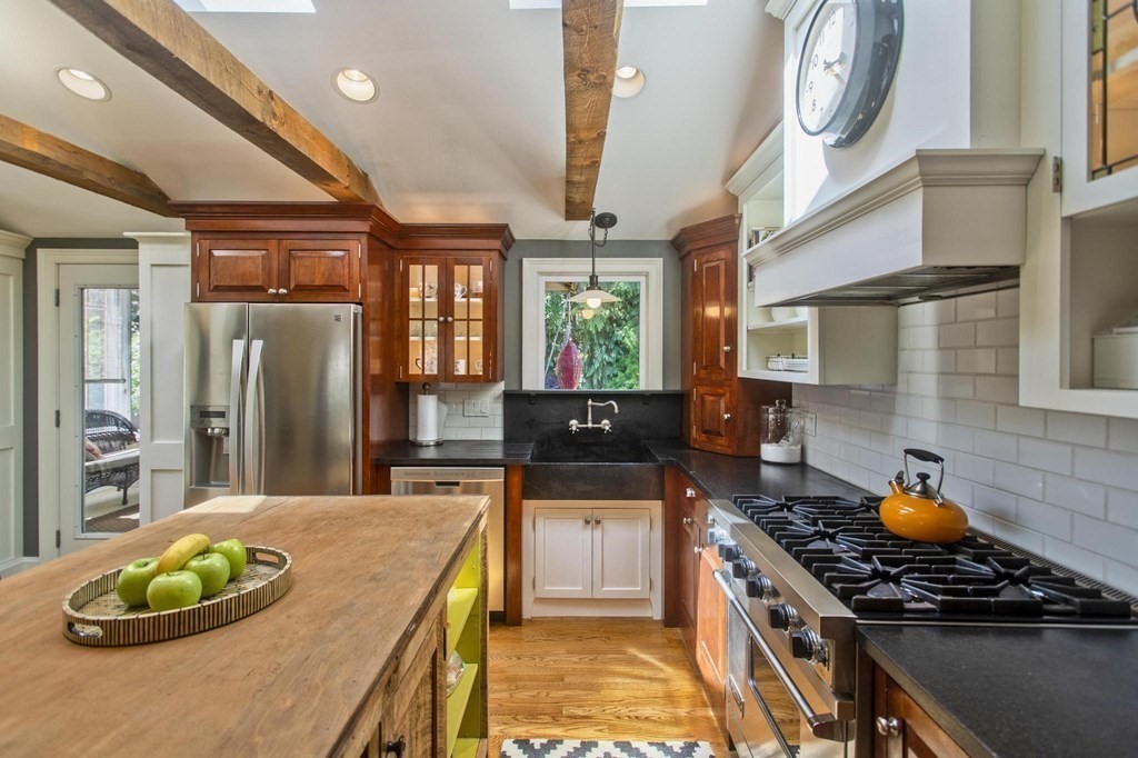 House of the Week: Springfield house for sale has Japanese Tea House ...