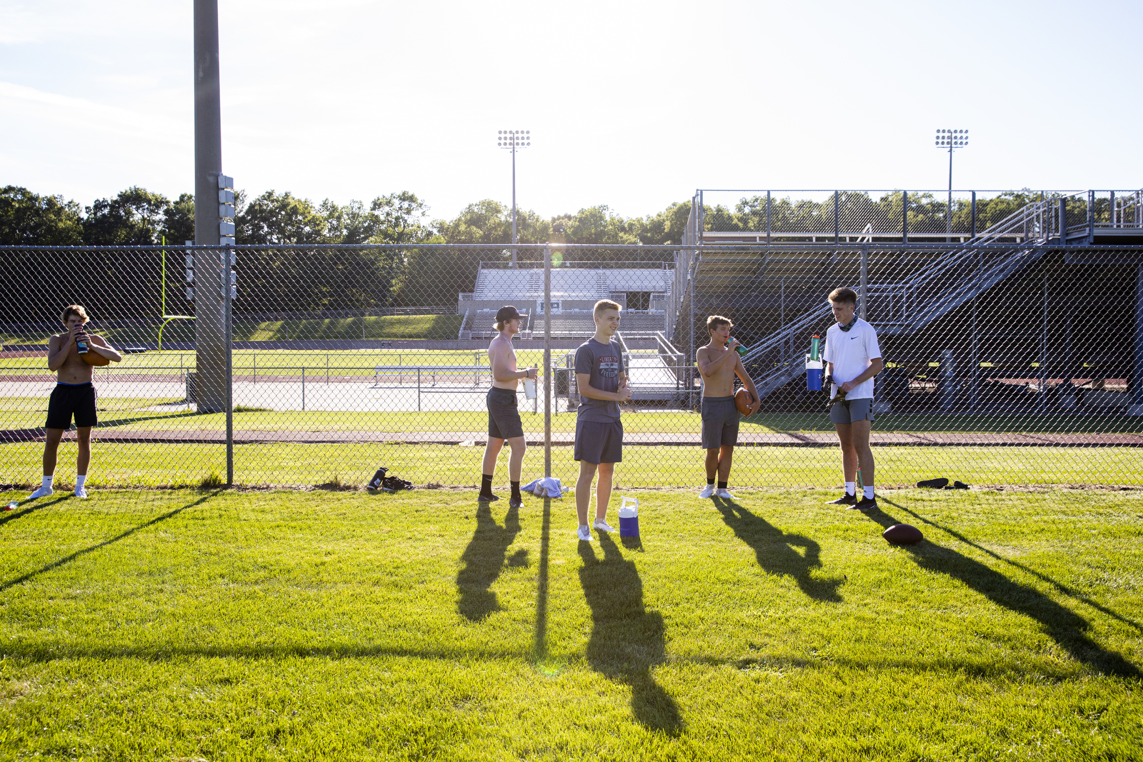 Reeths-Puffer football sports face masks during 2020 practice - mlive.com