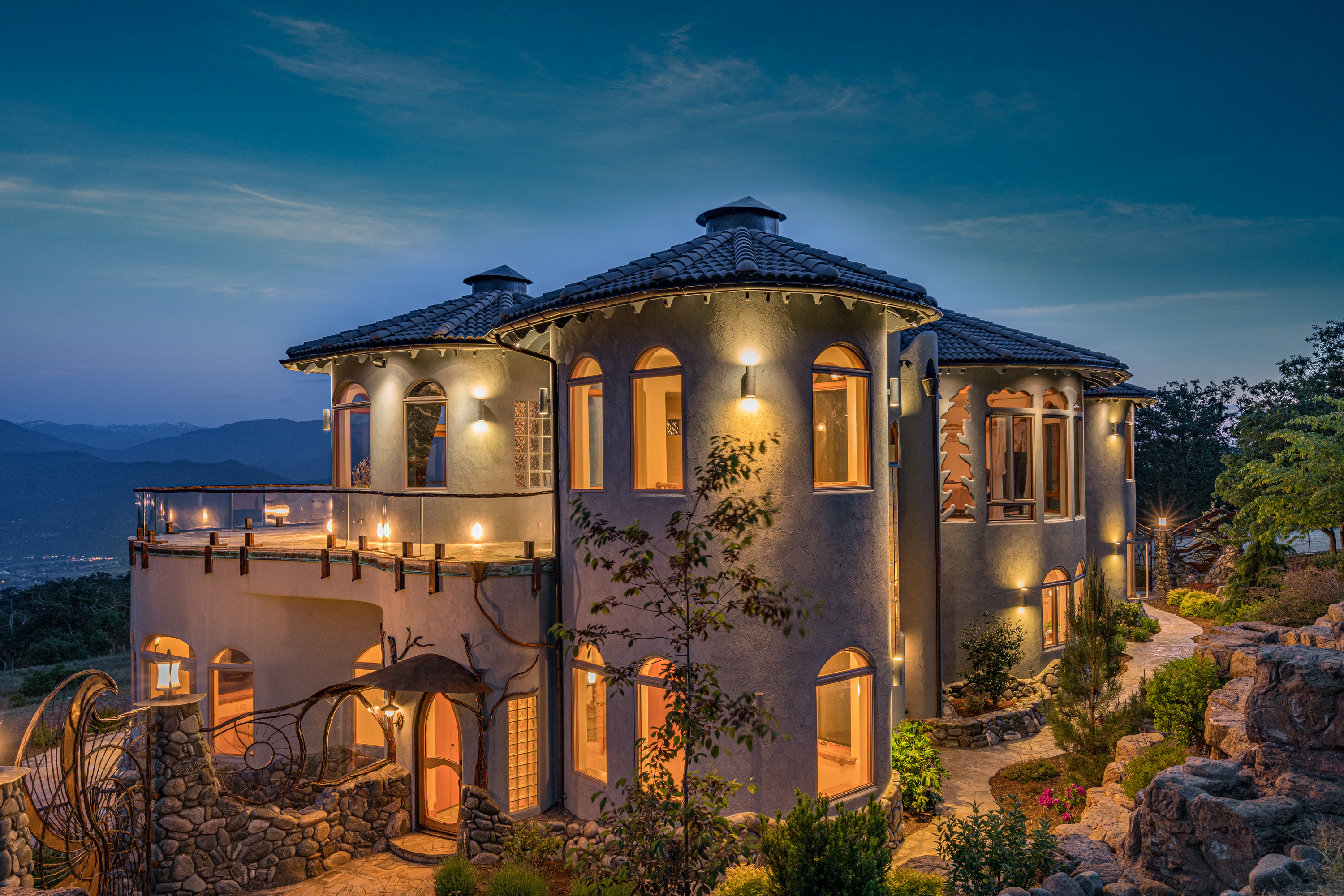 'Work of art’ Ashland house - oregonlive.com