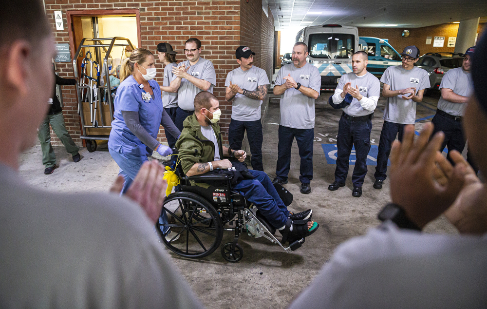 Middletown firefighter Shawn Menear gets hero’s homecoming - pennlive.com